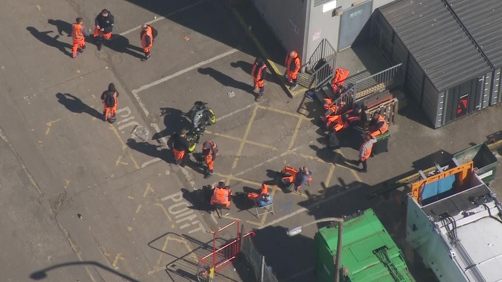 Birmingham bin strike: Pest controllers 'feel like fourth emergency ...