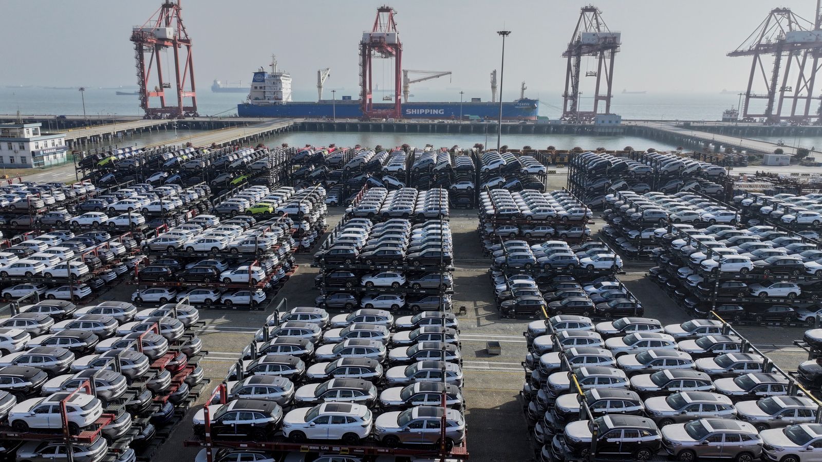 US trade war with China grows more bloody as Trump ups the ante once more | World News | Sky News