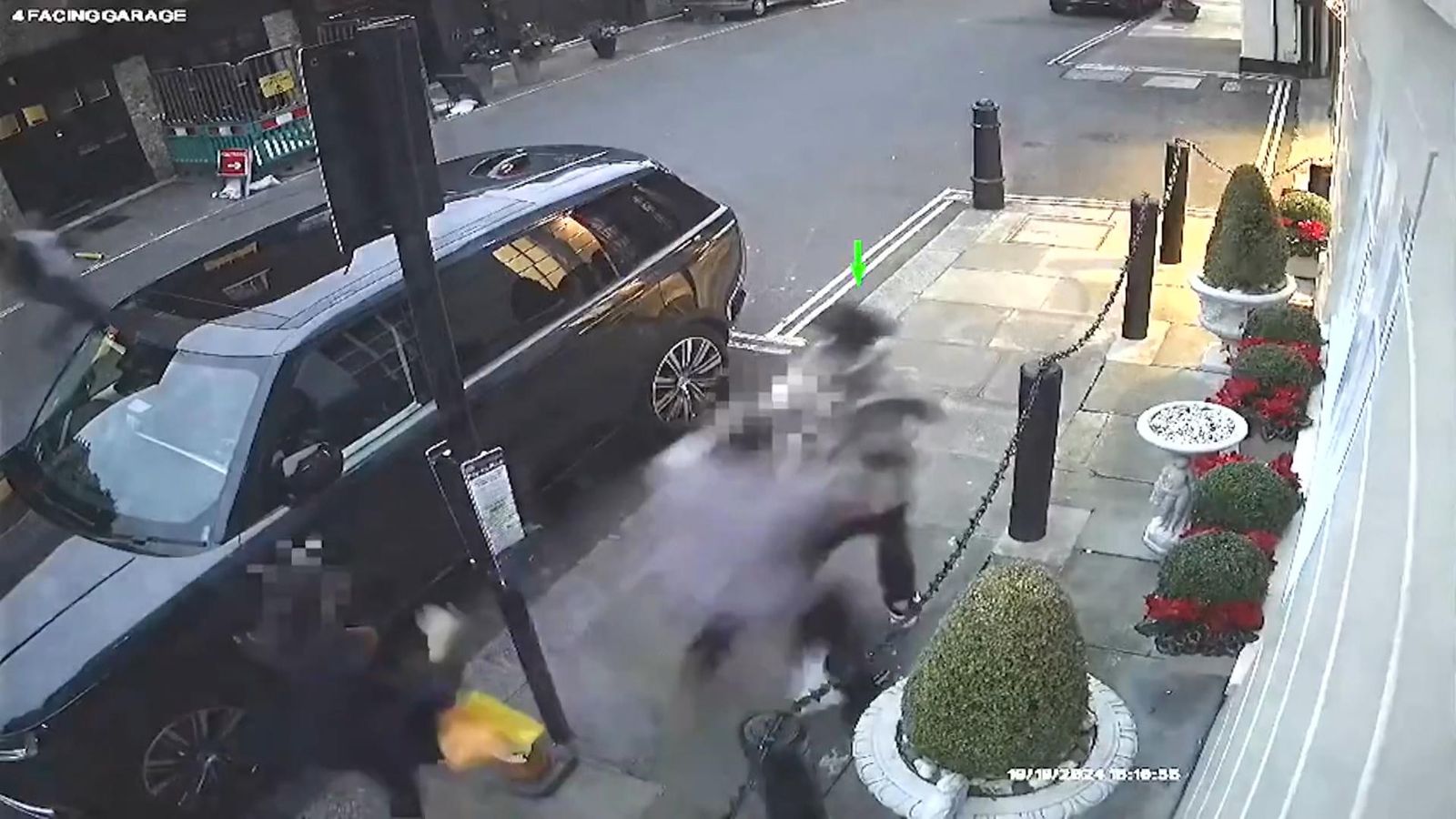 CCTV shows luxury watch thief mistakenly target pair of undercover ...