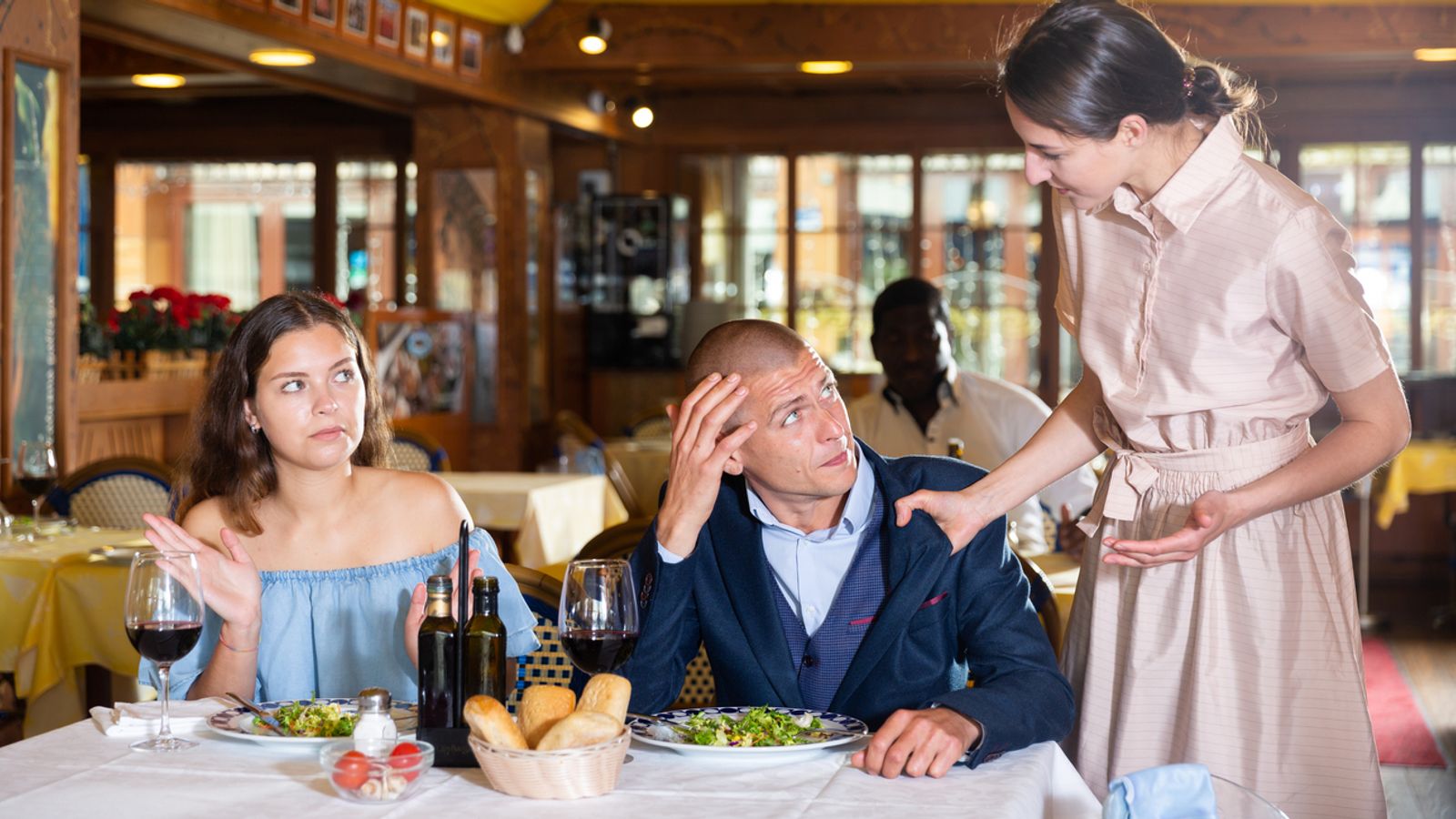 Weekend Money: 'Unacceptable' - how to complain in restaurants ...