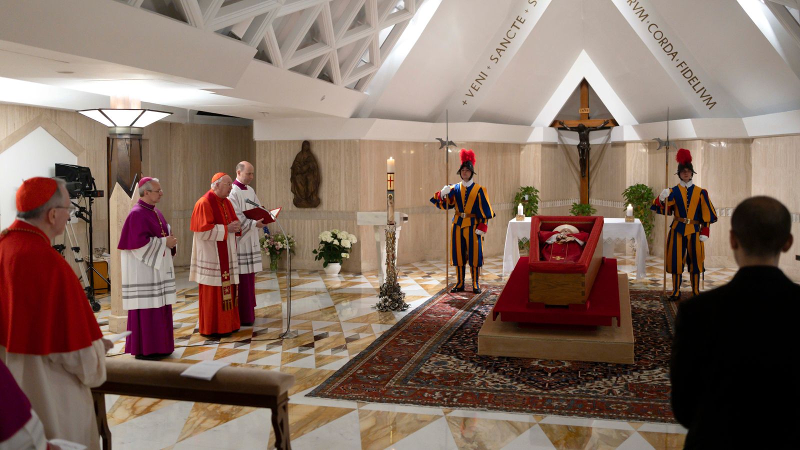 Vatican releases images of Pope in open coffin | World News | Sky News