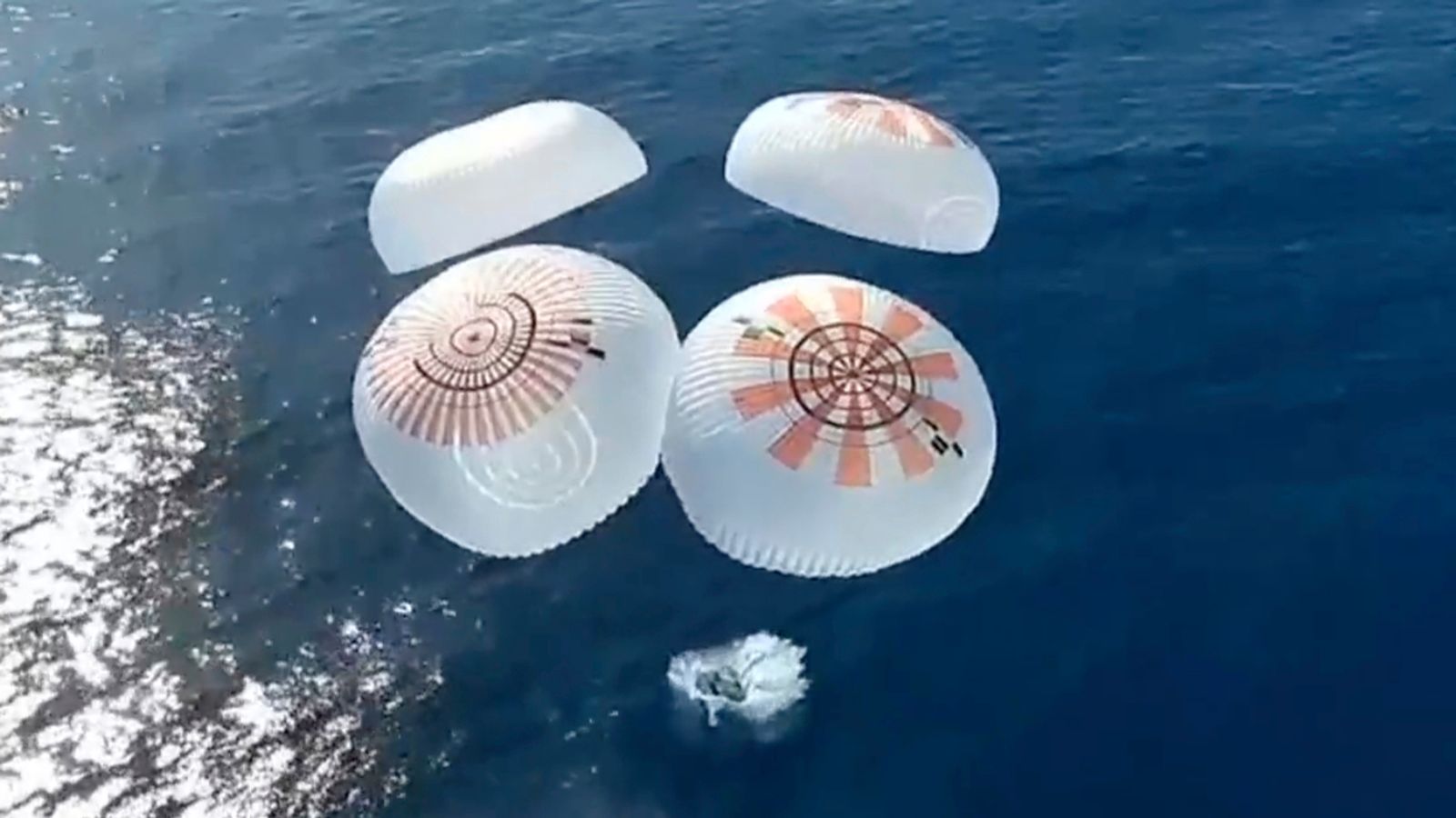 Four space tourists aboard SpaceX capsule splash down in Pacific Ocean ...