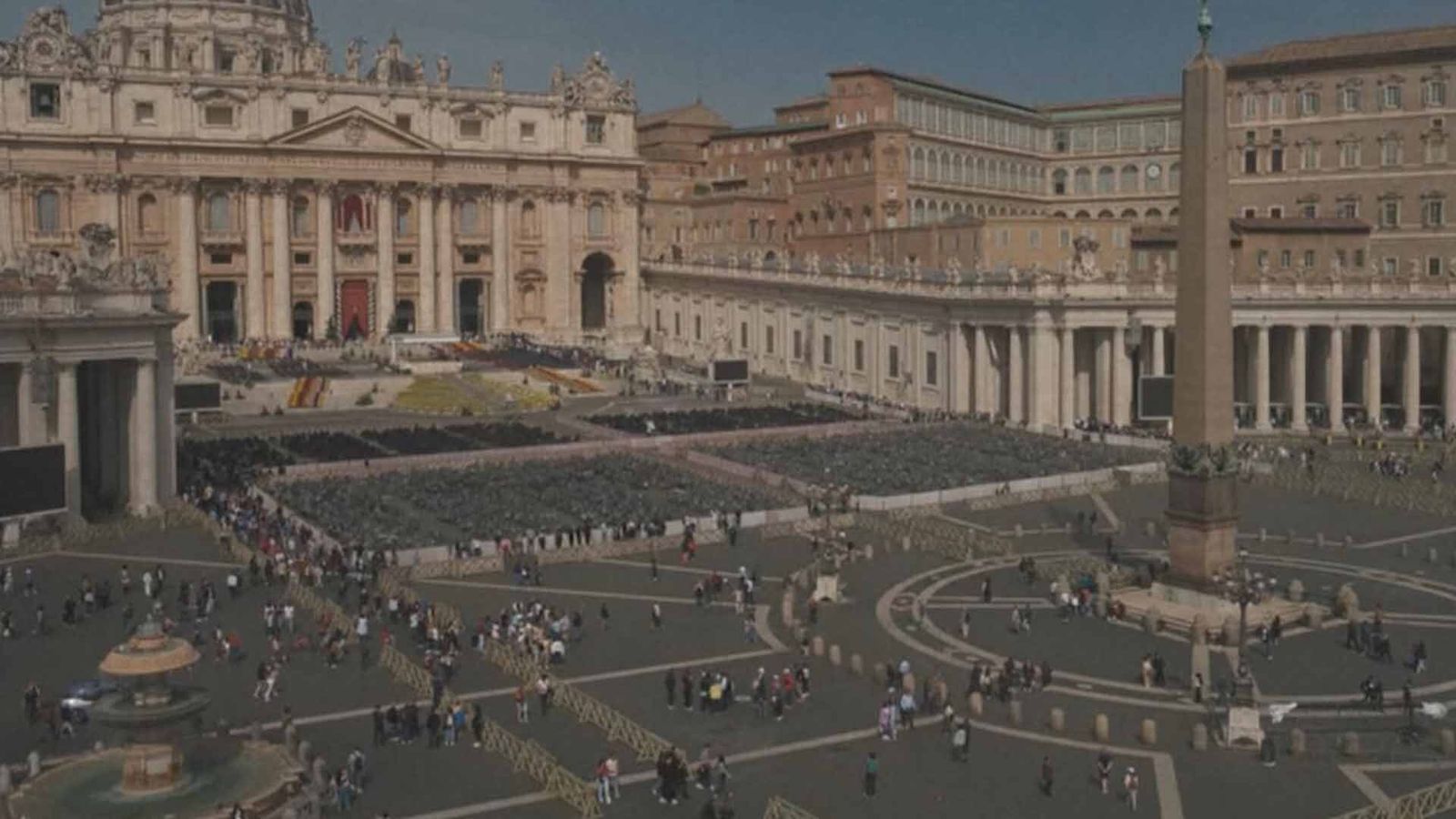 St Peter's Square live | News UK Video News | Sky News