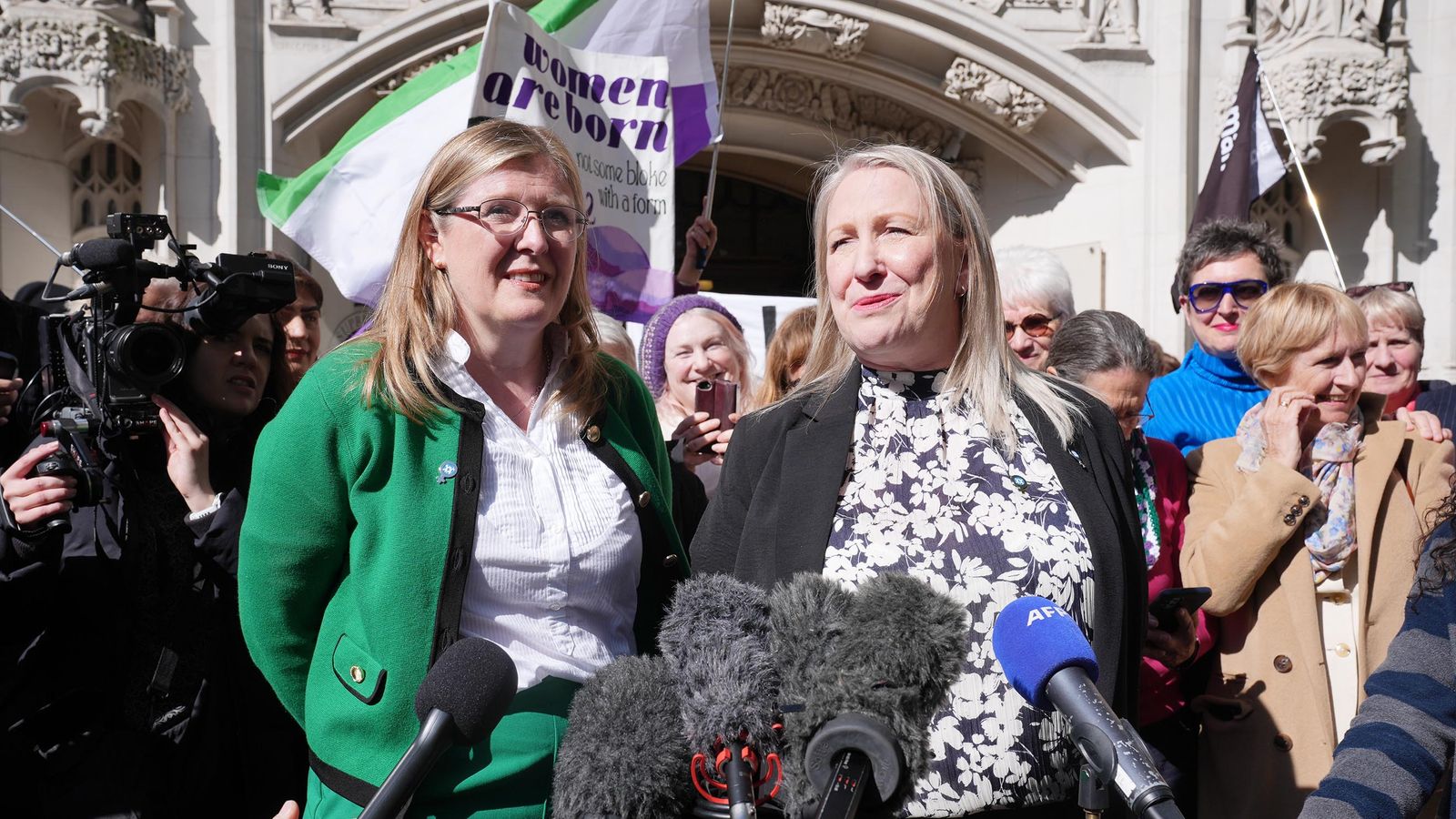 Supreme Court latest: NHS to consider gender ruling - as Lord Coe ...