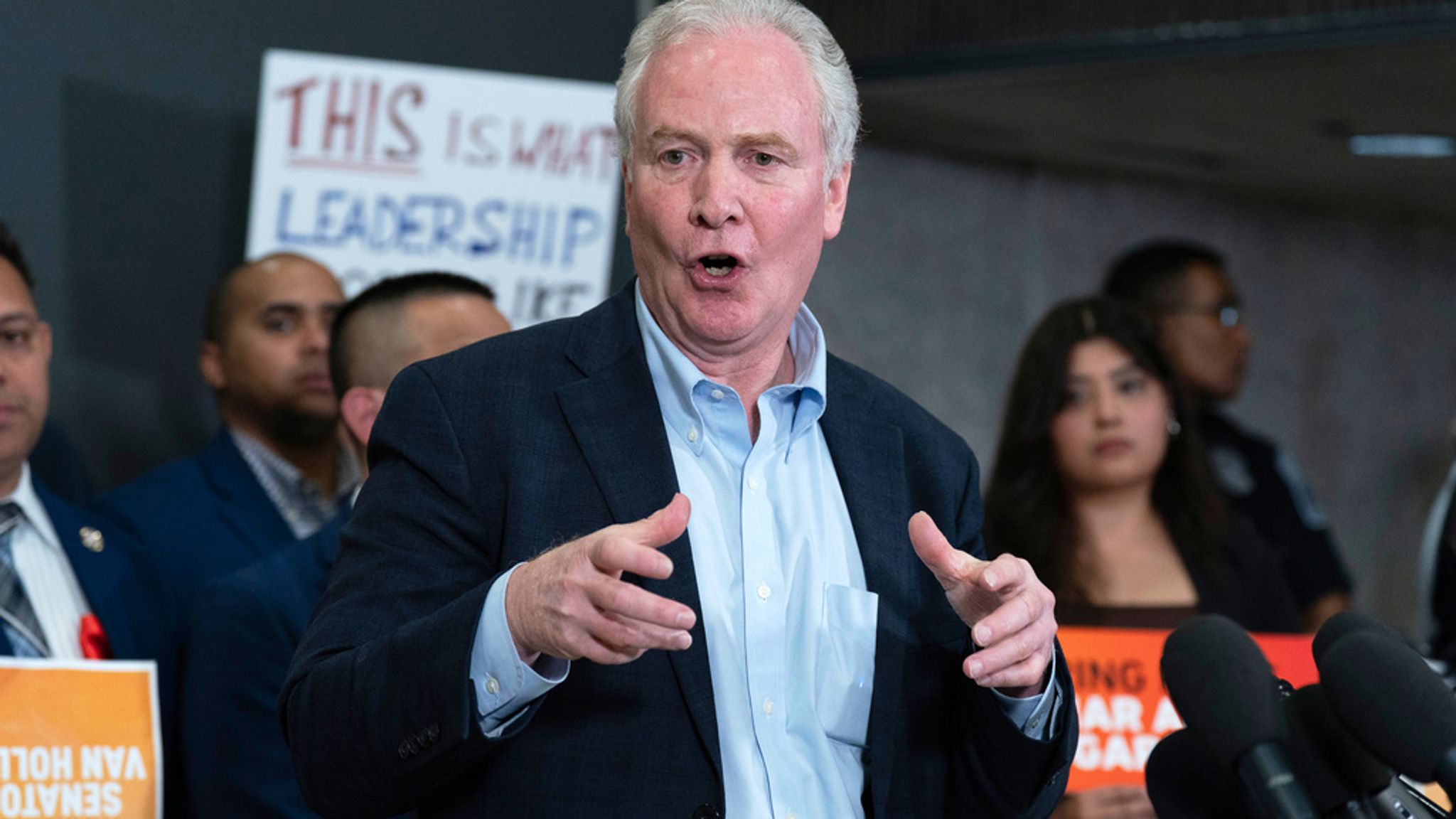 Man wrongly deported to El Salvador 'traumatised' by mega-prison - as ...