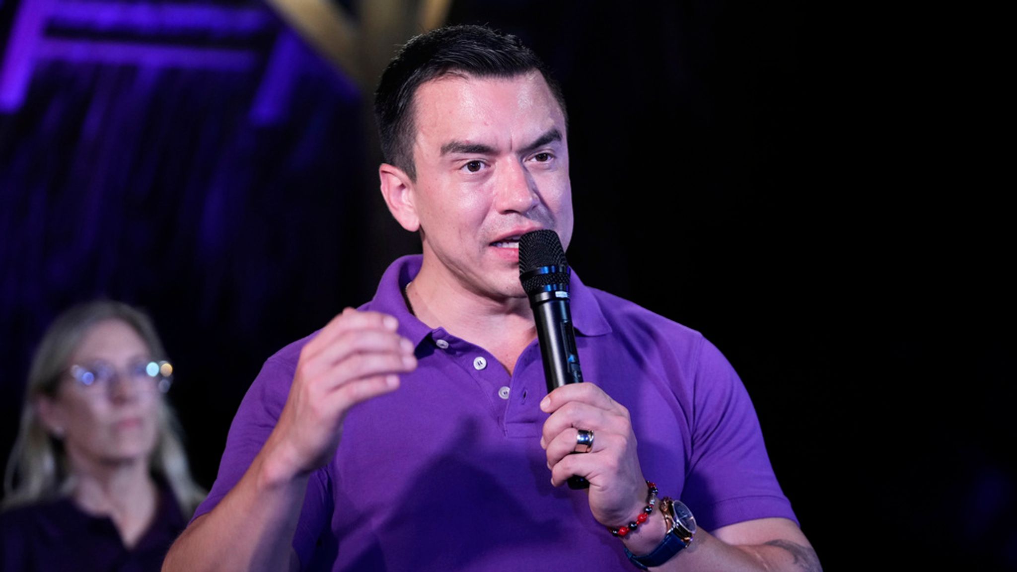 Daniel Noboa: Ecuador re-elects president with controversial approach to tackling gang crime ...