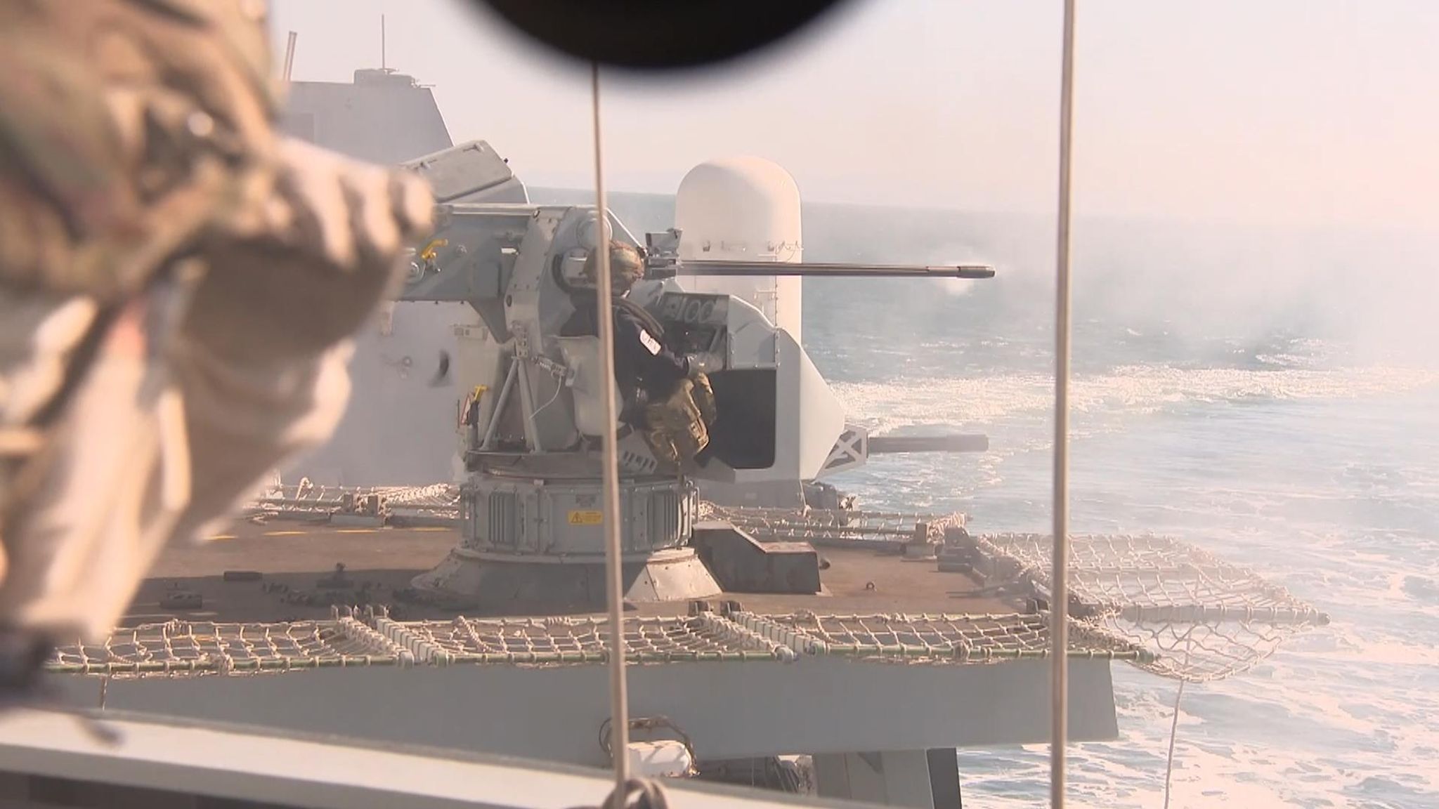 Royal Navy warship takes out air and sea drones in 'realistic' exercise ...