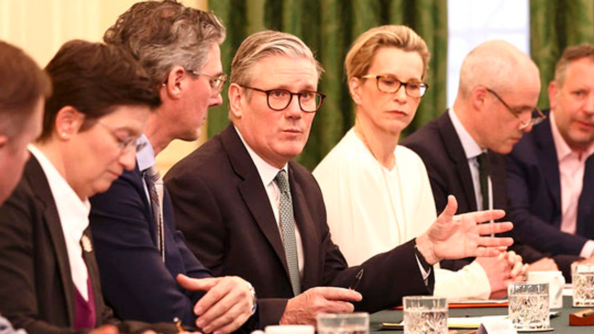 Trump has acted for his country, I will act in Britain's interests ...