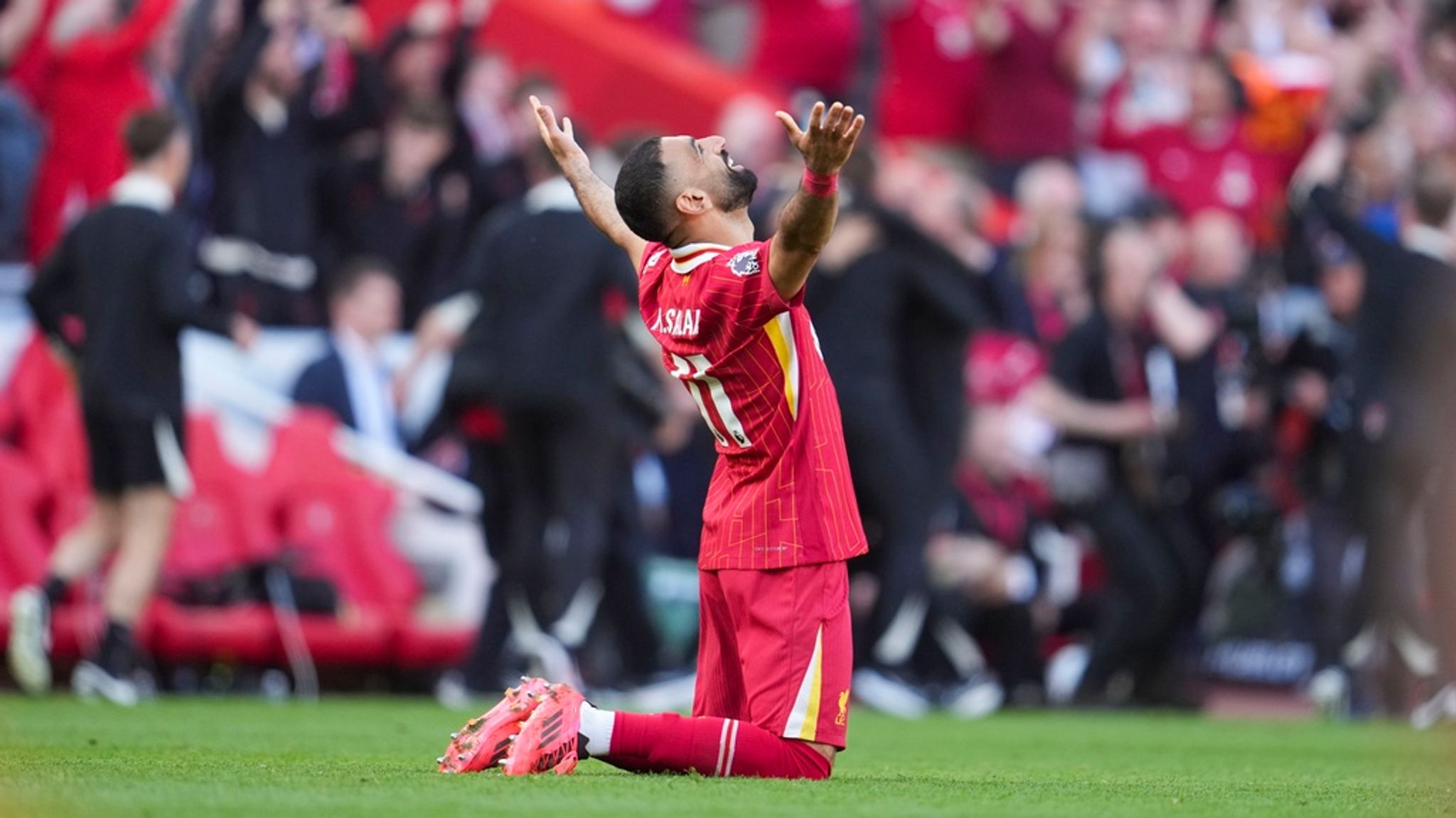 Liverpool win Premier League title to equal Man Utd's record | UK News ...