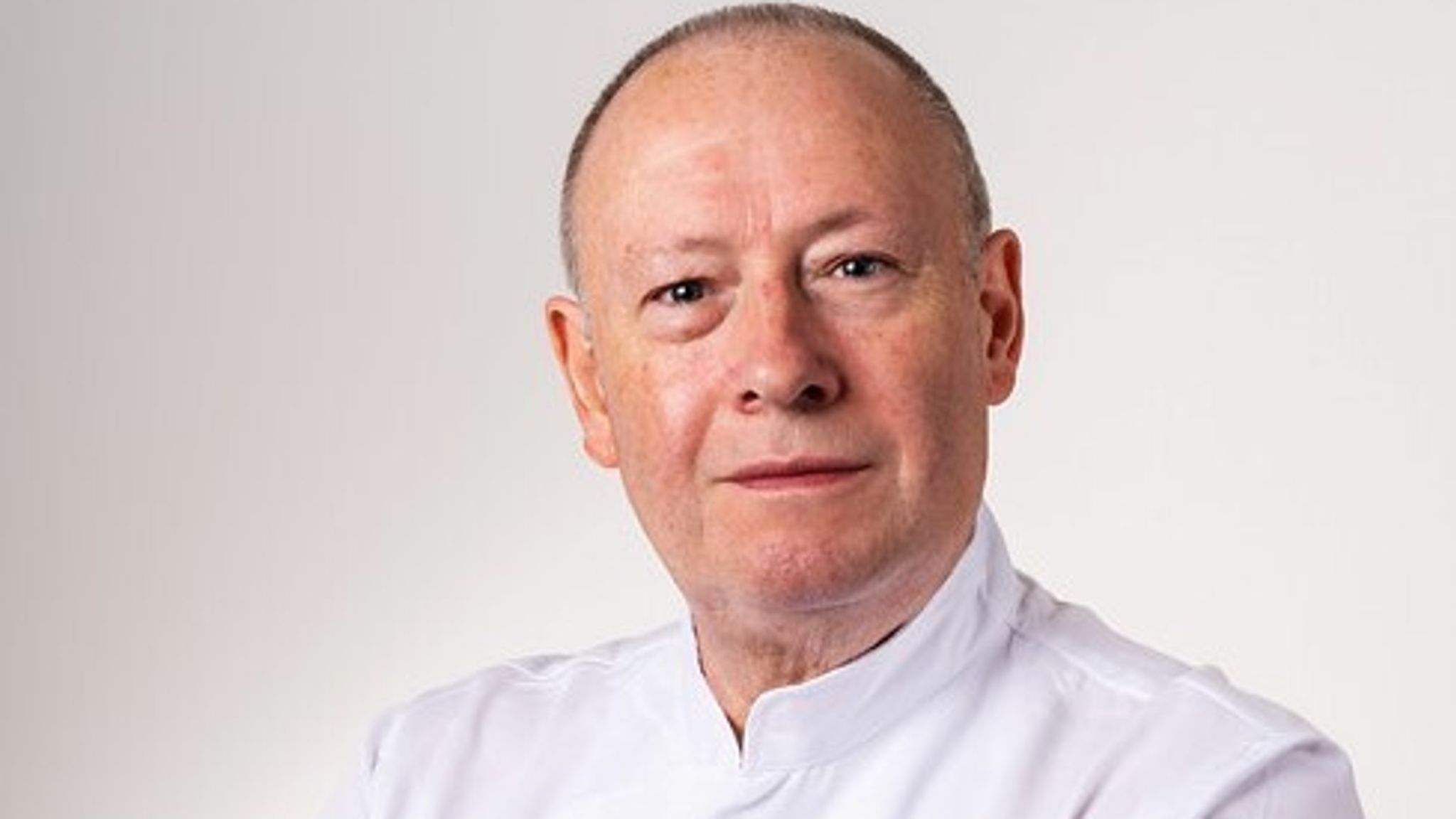 How to complain in a restaurant, according to chefs, etiquette expert ...