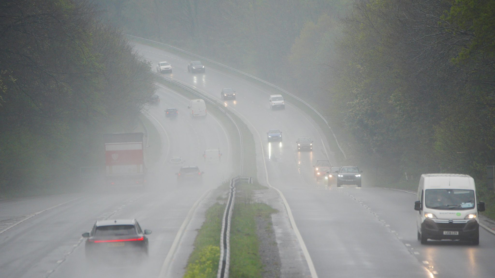 Thunderstorms forecast for large part of UK as Met Office issues ...