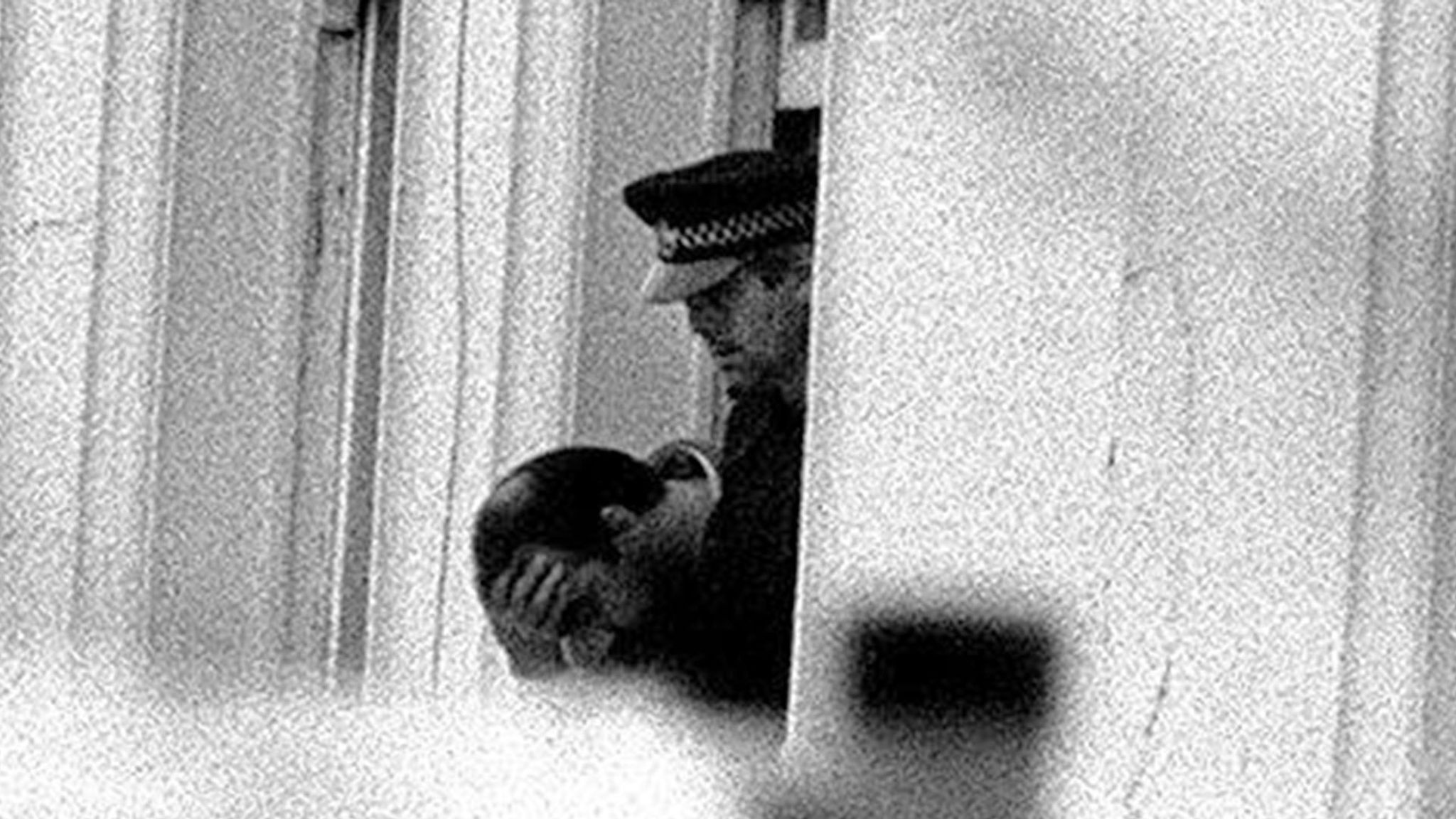 PC Trevor Lock: Hero of Iranian embassy siege dies aged 85 | UK News ...