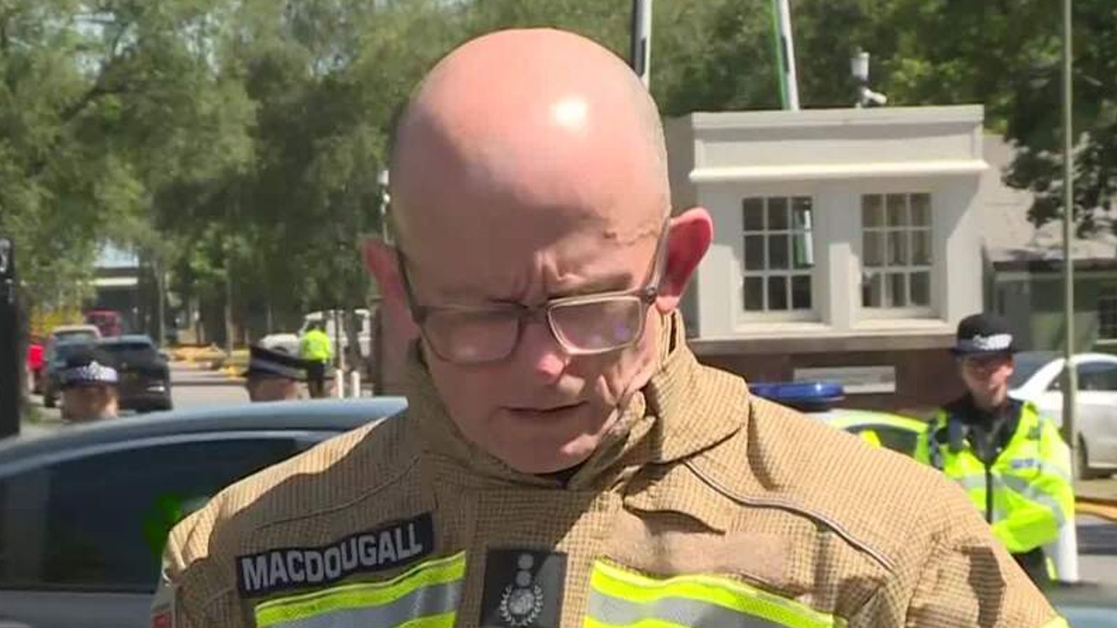 Oxfordshire fire chief gives emotional statement thanking emergency ...