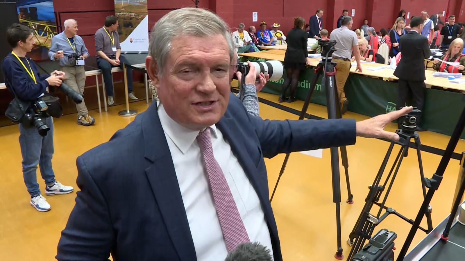 'Drama and mayhem' at Runcorn and Helsby by-election | Politics News ...