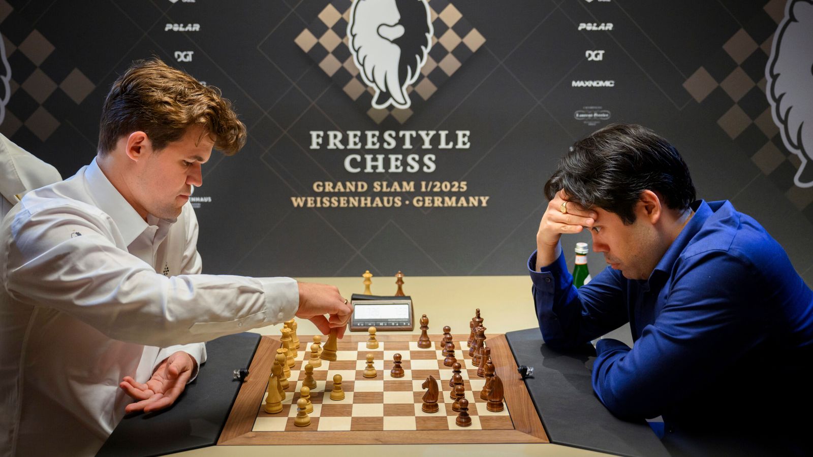 Chess grandmaster playing match against 140,000 people reveals expected ...