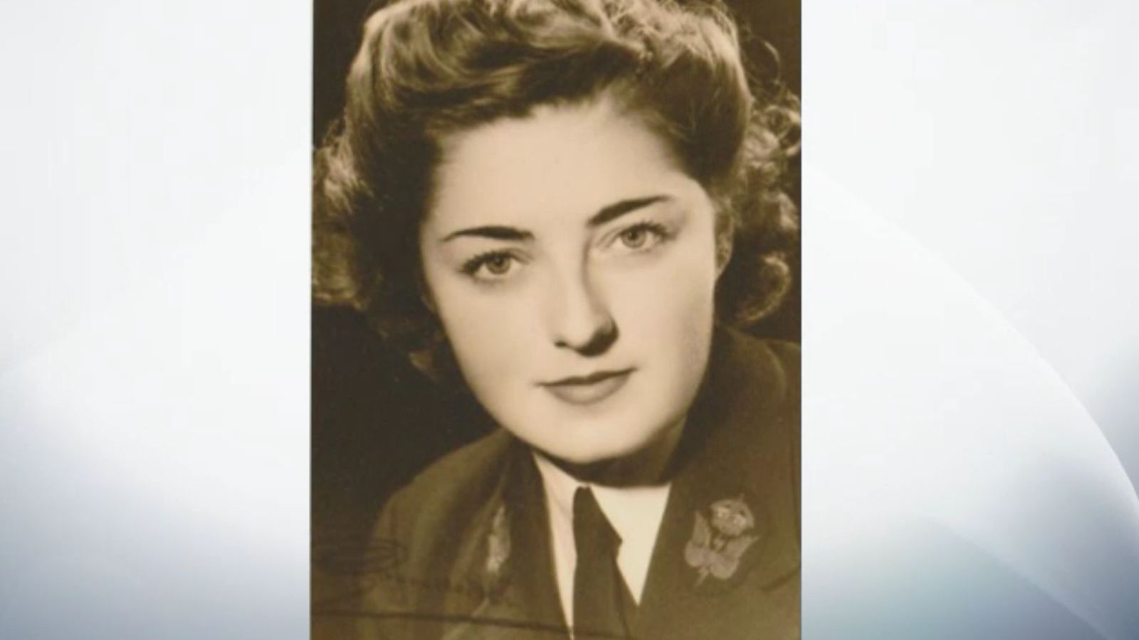 VE Day: WWII codebreaker recalls chance encounter with Churchill as he ...