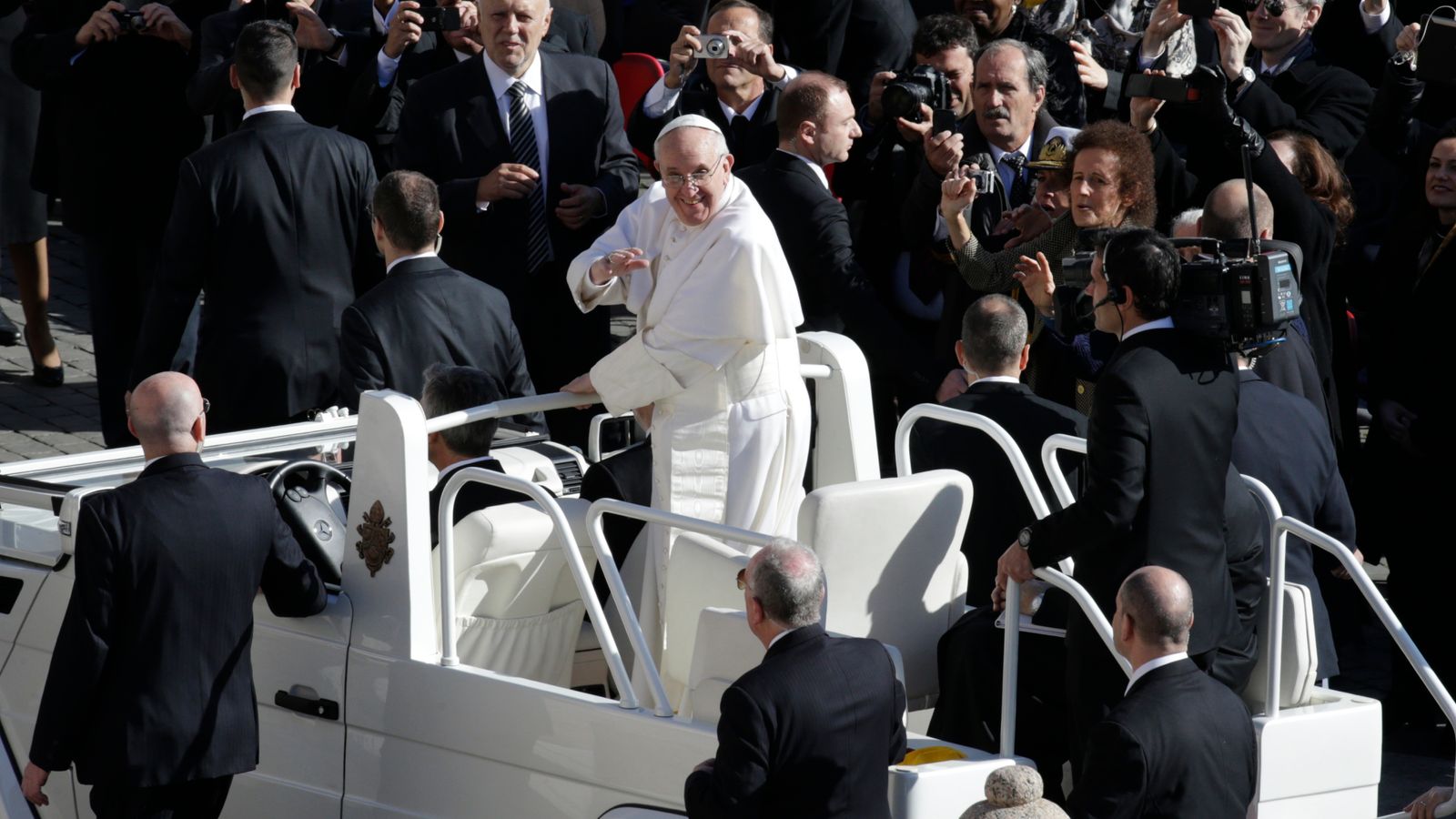 Pope's inauguration: From the Fisherman's Ring to who's going, here's ...