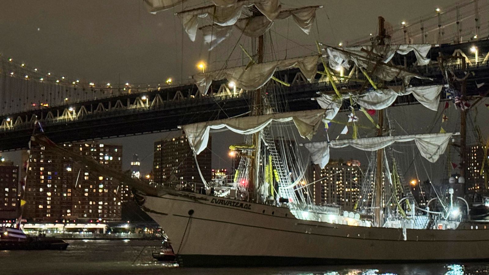 Two dead as Mexican navy ship hits Brooklyn Bridge | News UK Video News | Sky News