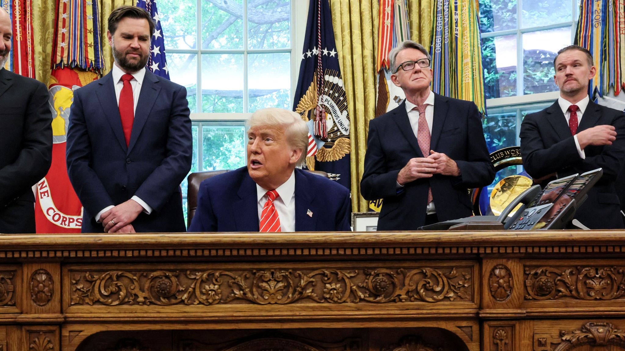 Trump's big reveal of trade deal with UK was awkward spectacle | US ...