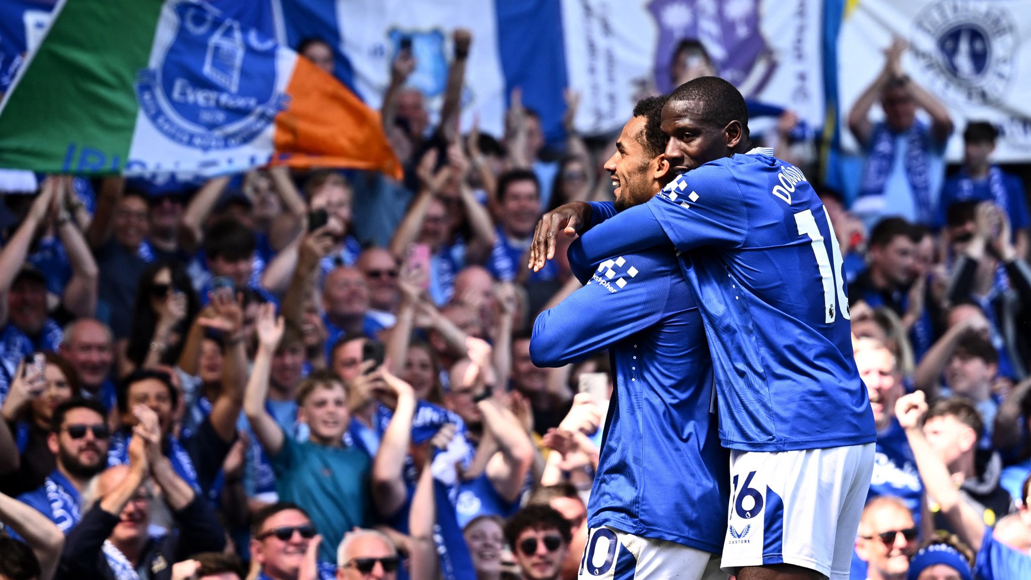 Everton bid farewell to Goodison Park in final men's game | UK News ...