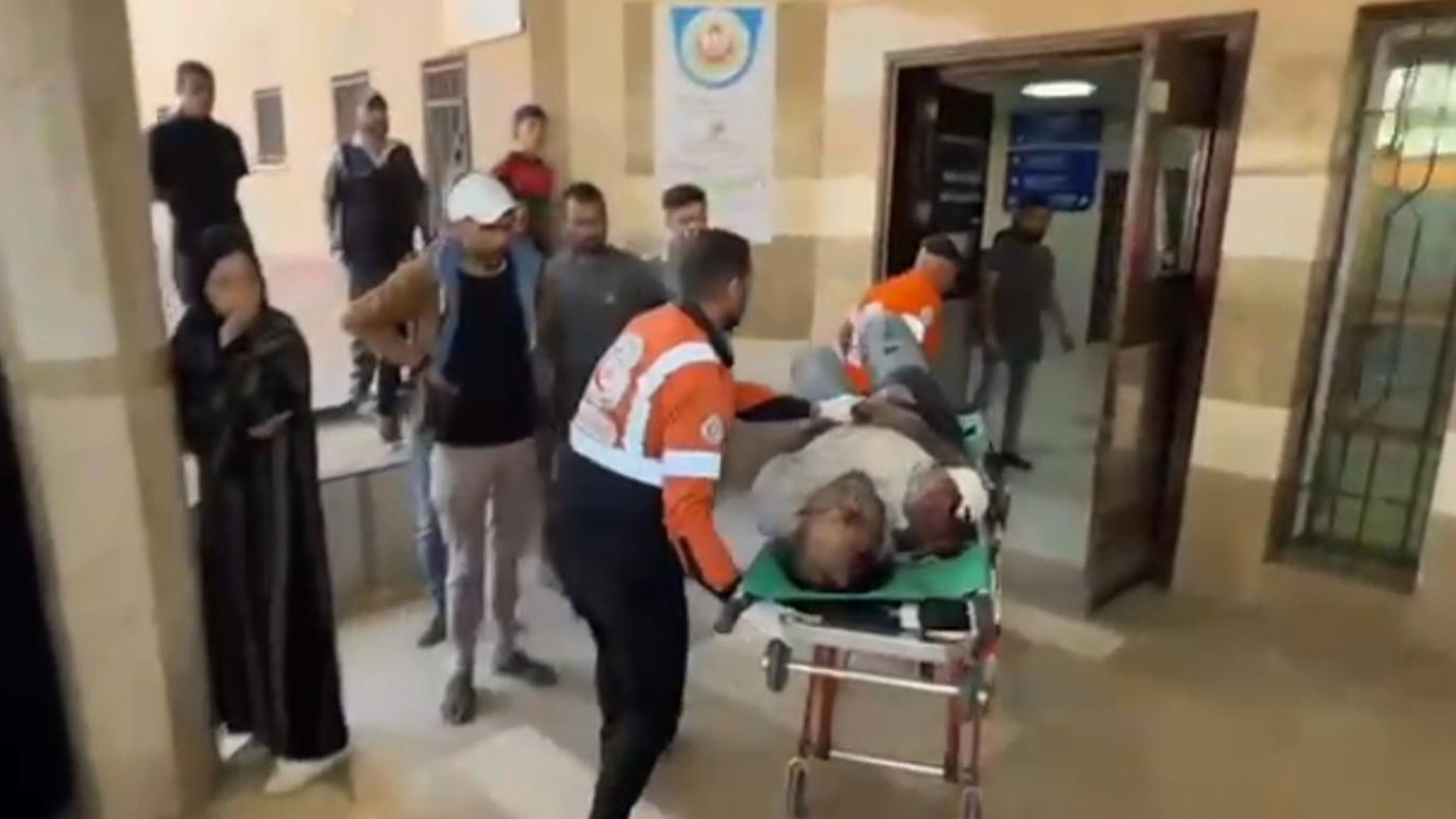 Nine of Gazan doctor's 10 children killed in Israeli strike on Khan Younis | World News | Sky News