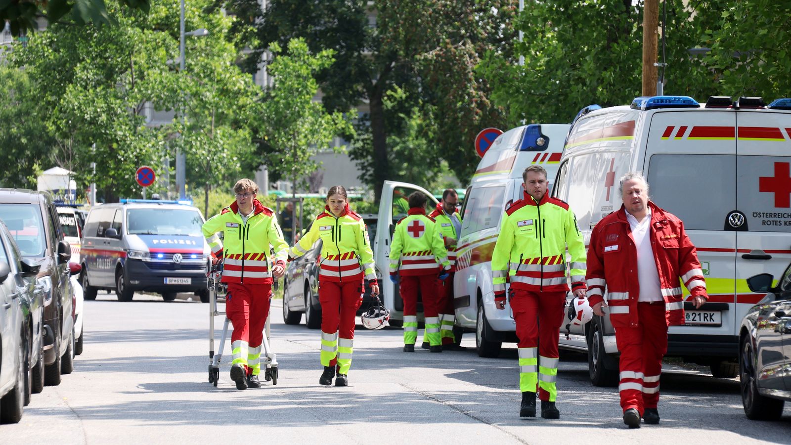 Graz: At least 10 dead - including suspected lone gunman - in Austrian ...
