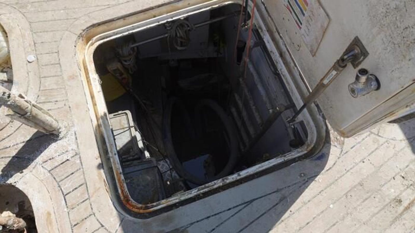 Pictures Reveal Inside Of Bayesian Sunken Superyacht After It Was ...