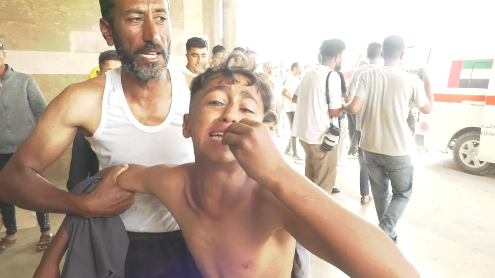 Gaza aid centres to be closed for day - as IDF warns nearby roads will ...