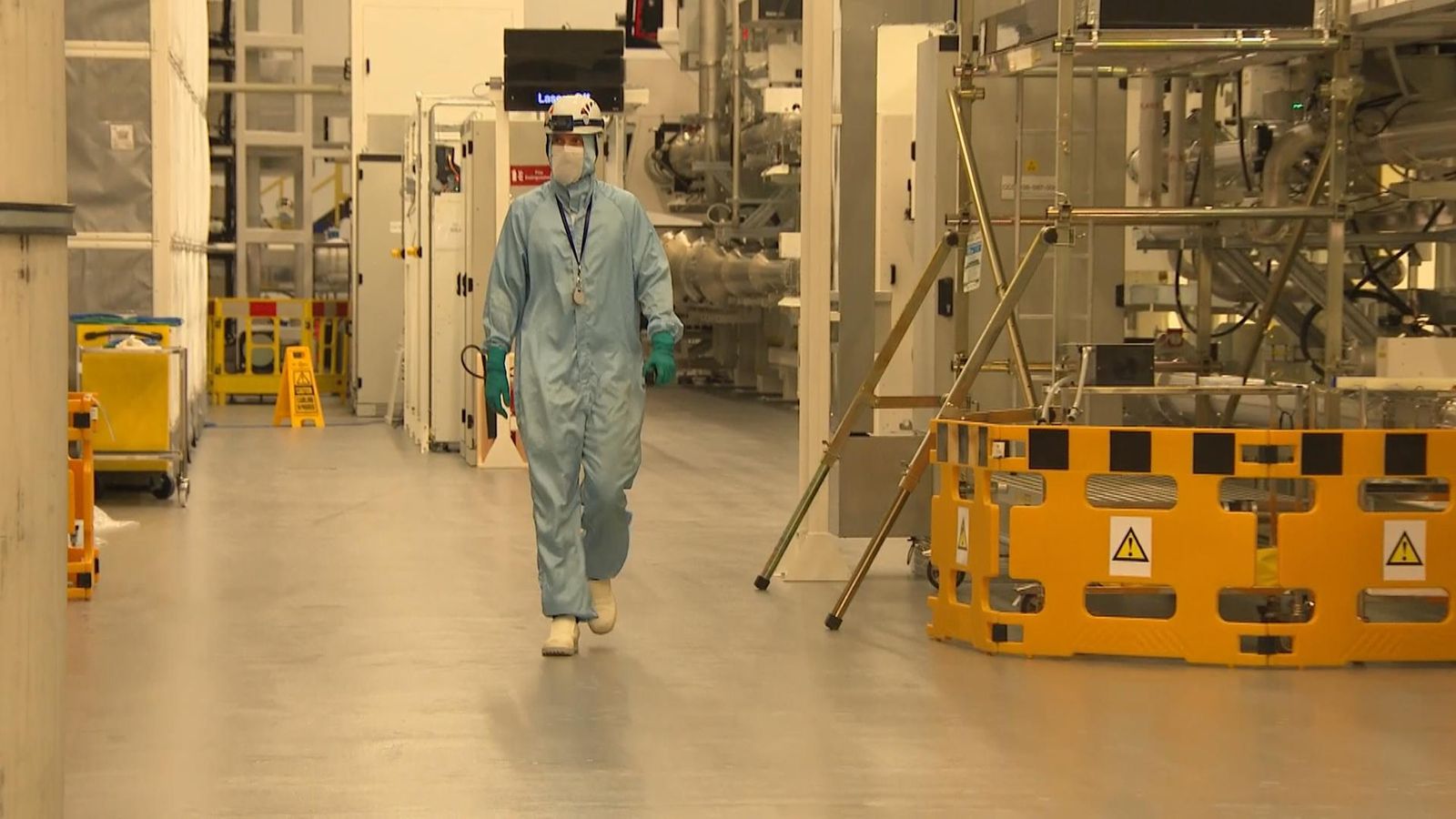 Scientists race to build a new nuclear warhead by the 2030s | News UK ...