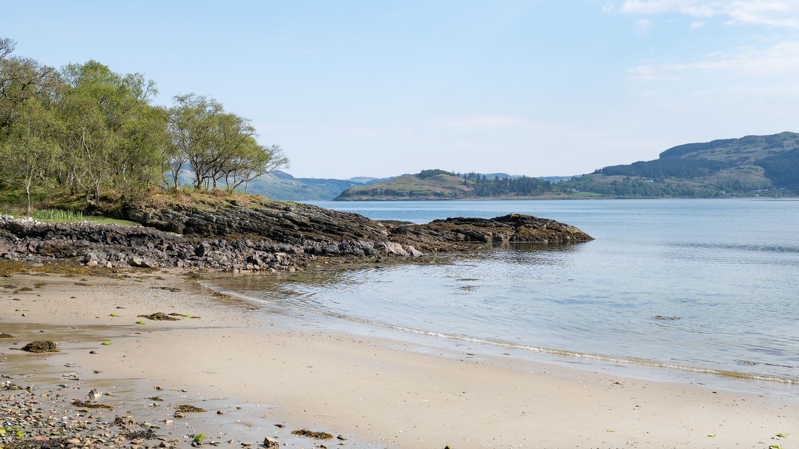 'Rare offering': Entire Scottish island with ruined castle goes on sale ...
