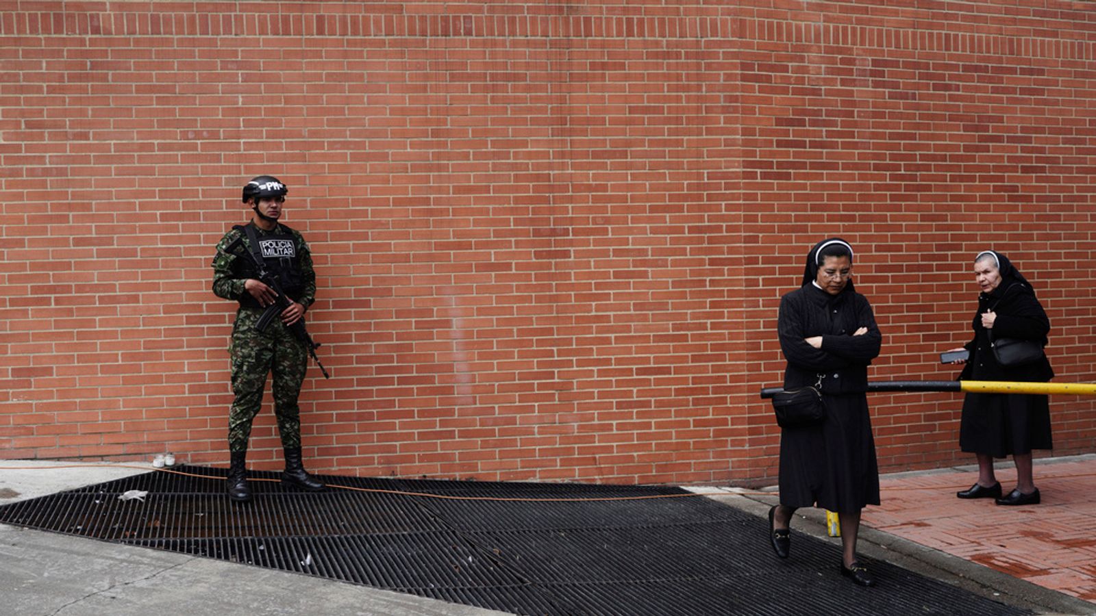 Miguel Uribe Turbay: Colombian presidential hopeful still in critical condition after shooting ...