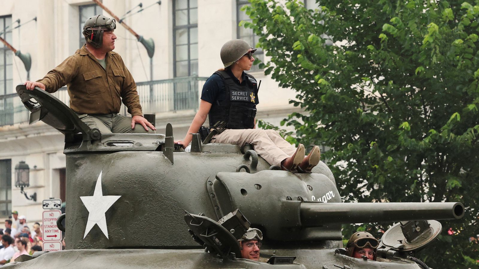 Washington parade celebrates US Army's 250th anniversary on Donald ...