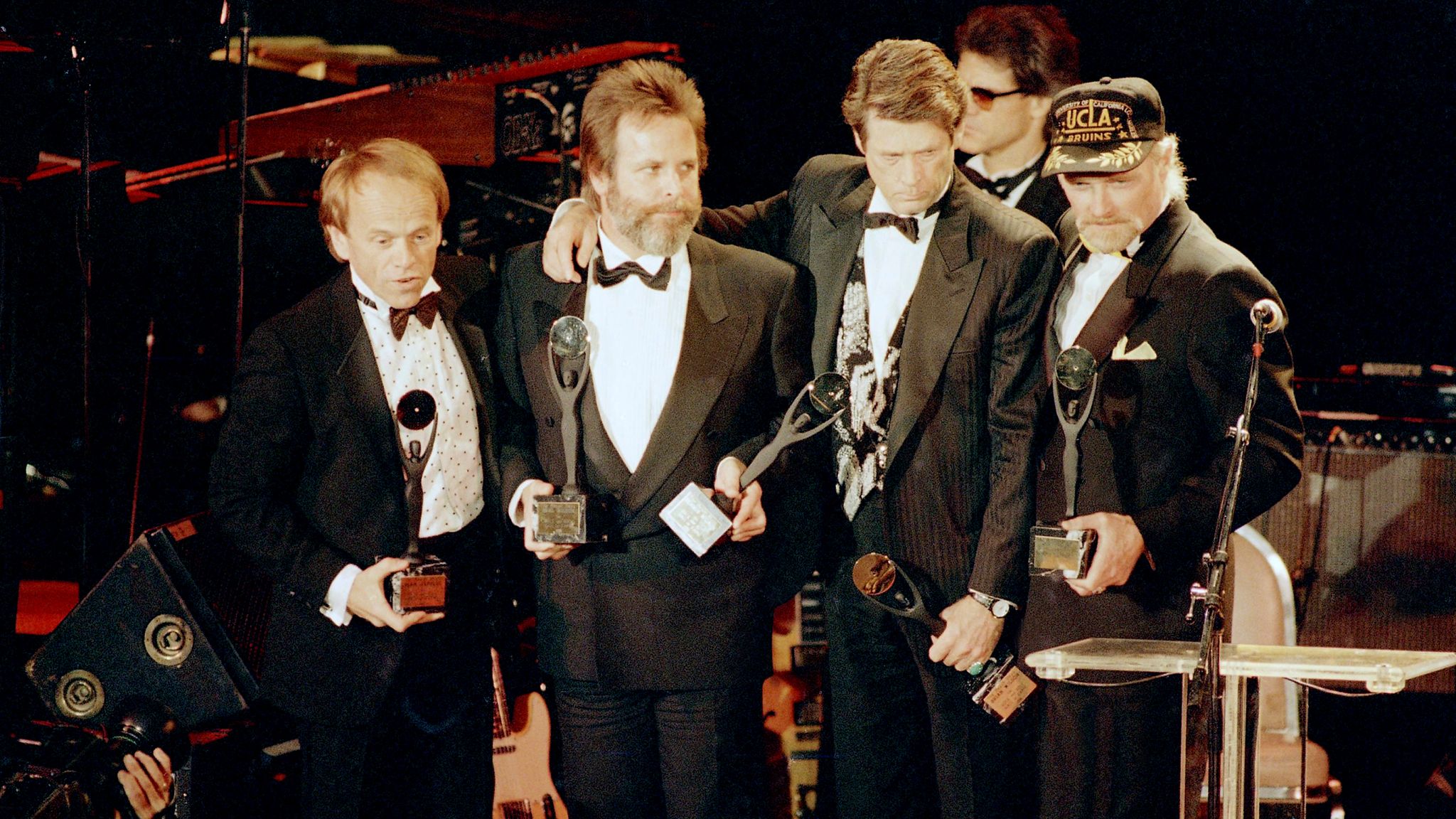 The Beach Boys co-founder Brian Wilson dies | Ents & Arts News | Sky News