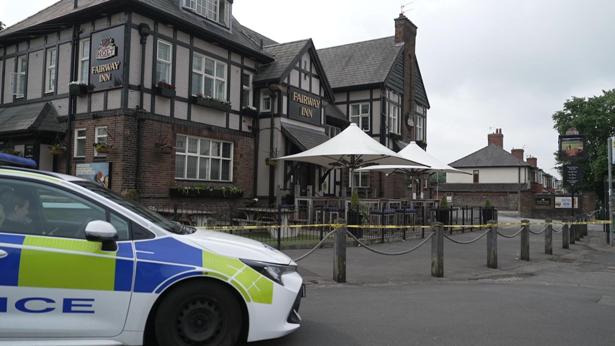 Three teenagers arrested after boy, 14, stabbed to death in north ...