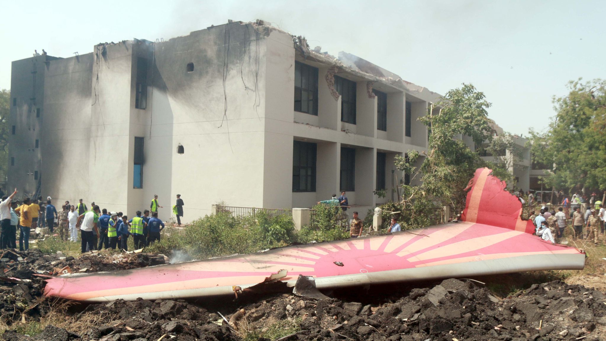 British crash survivor told family 'I don't know how I'm alive' seconds ...