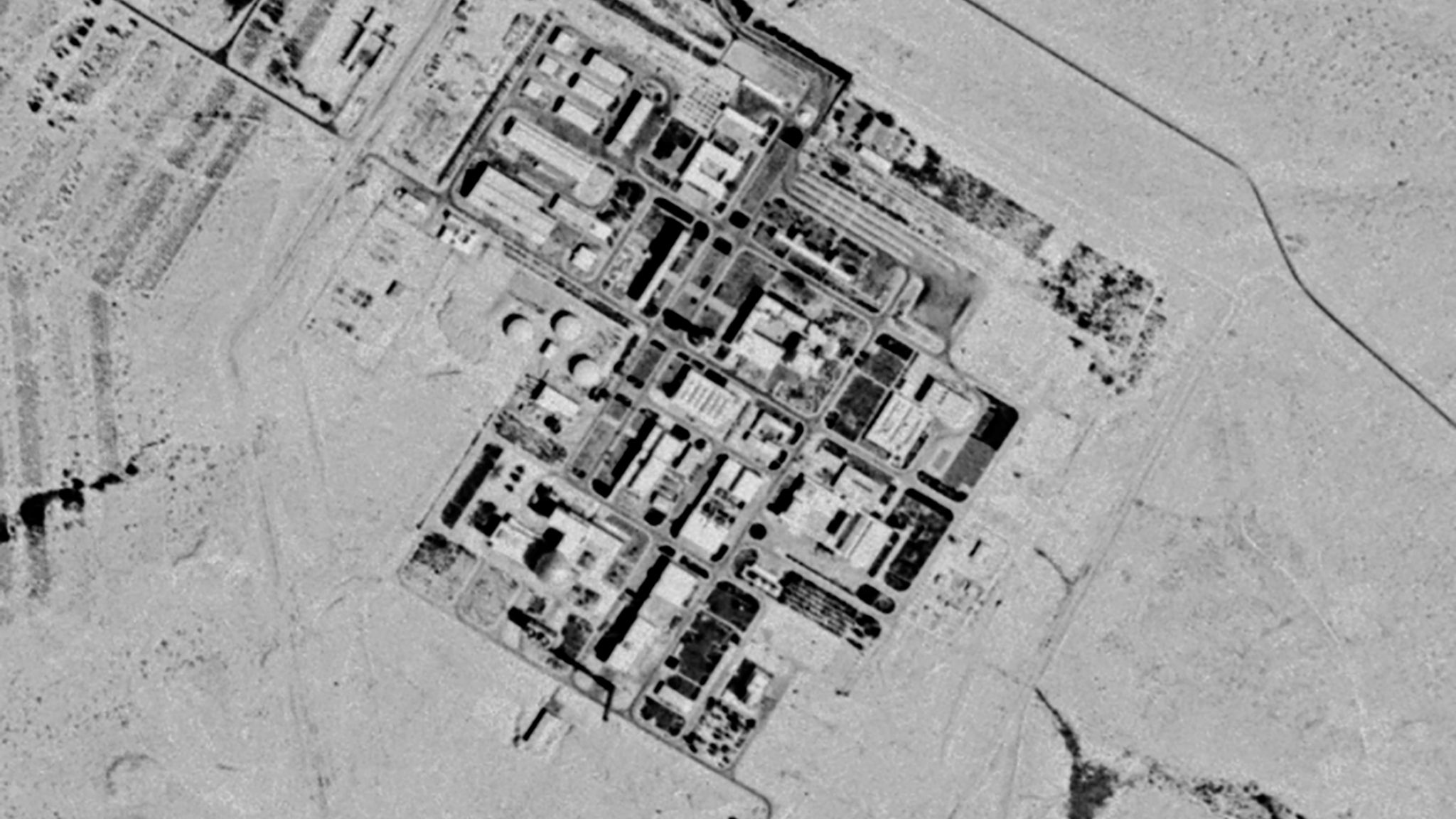 Why Israel has long been believed to have a nuclear weapons programme ...