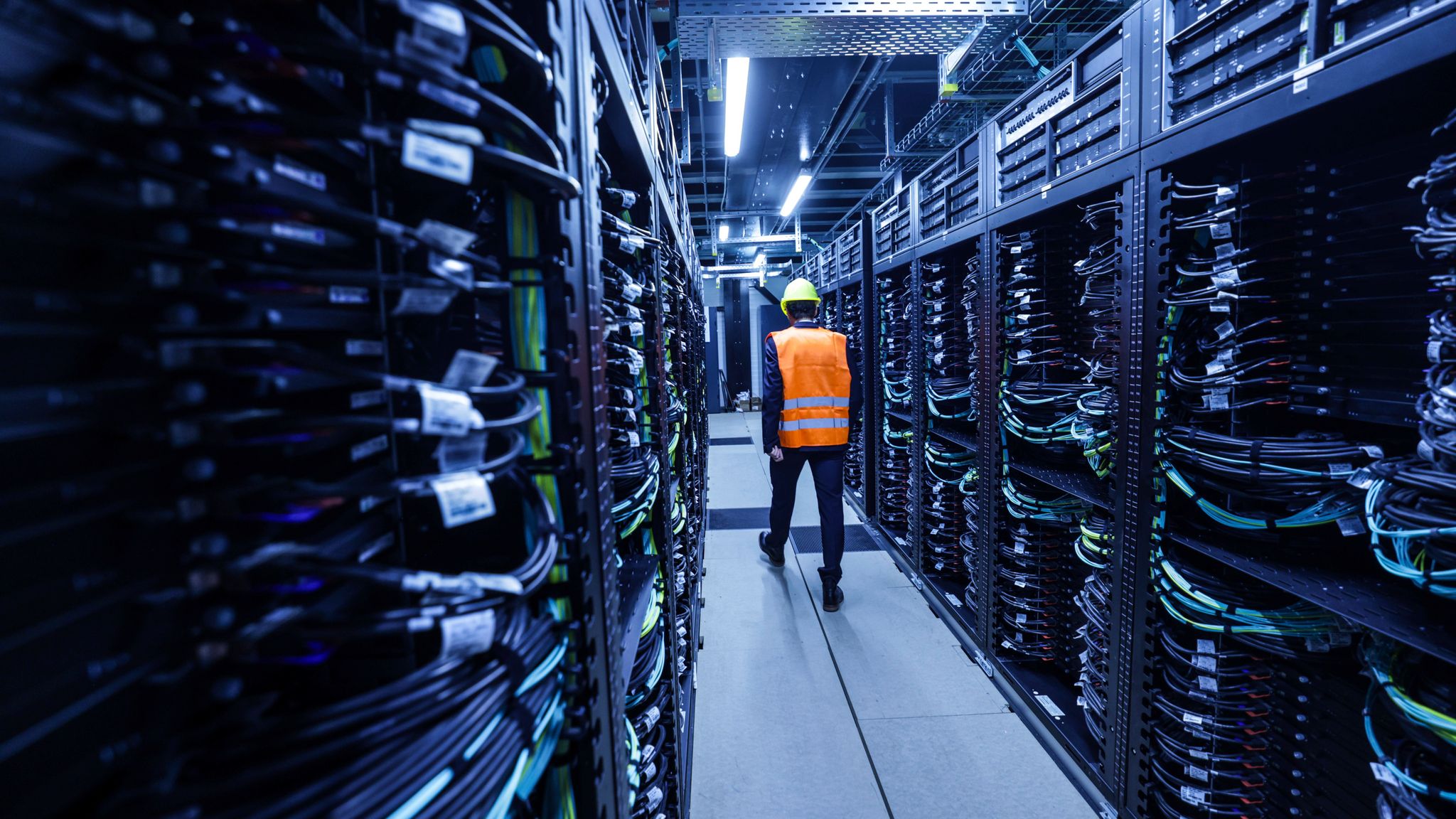 Powerful new supercomputer to be built in Scotland in government U-turn ...