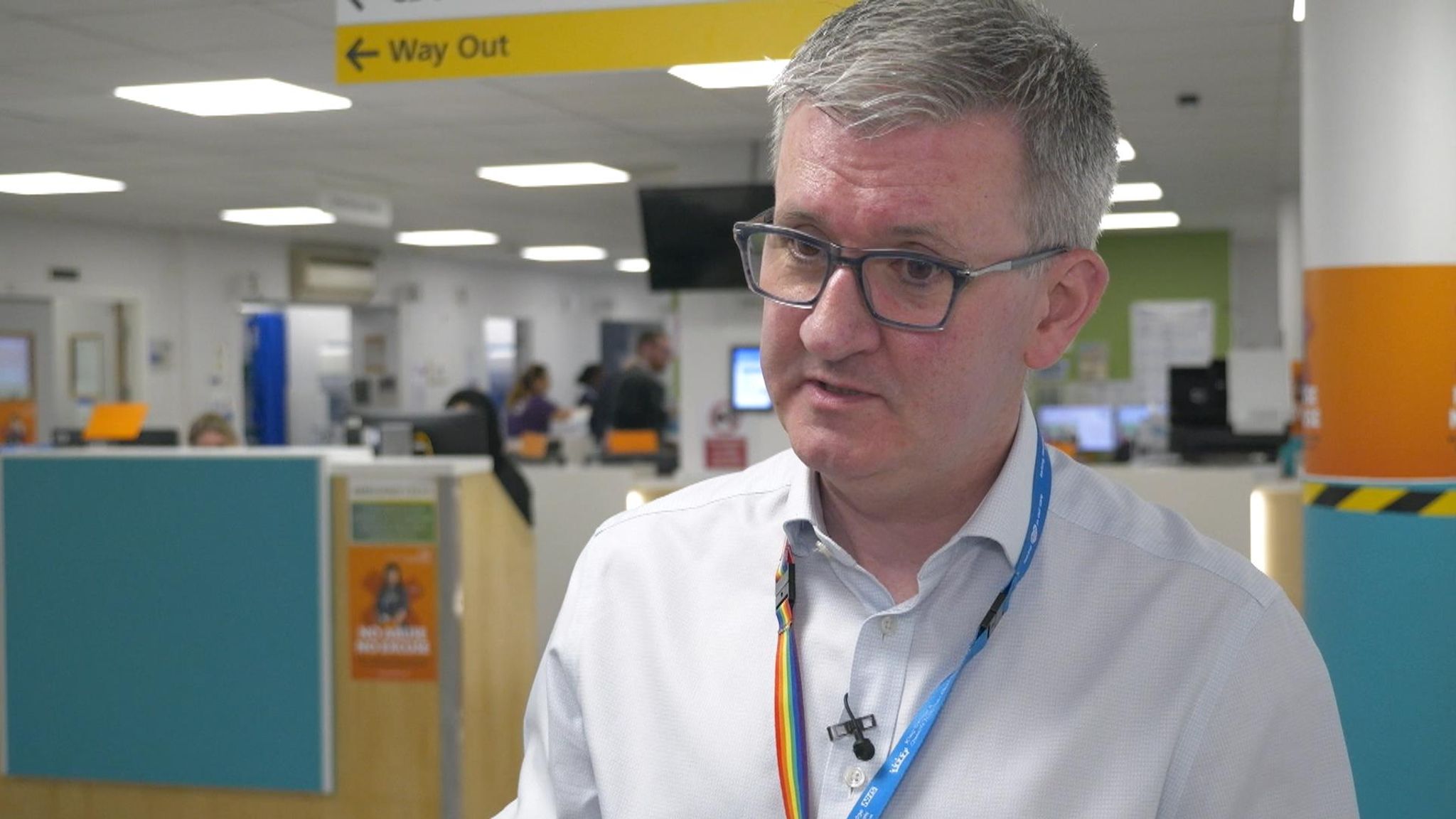 Mental health cases at A&E reach crisis level - as waits get longer and ...