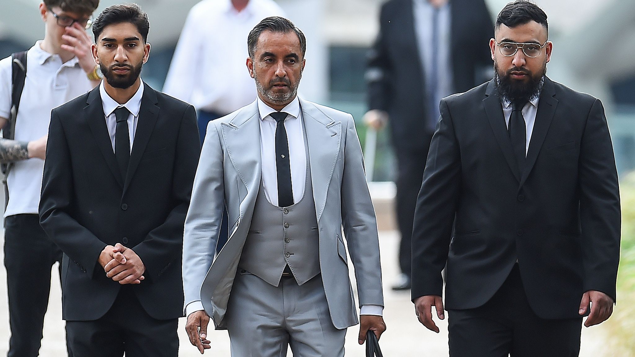 Man accused of assaulting police at Manchester Airport 'headbutted' a ...