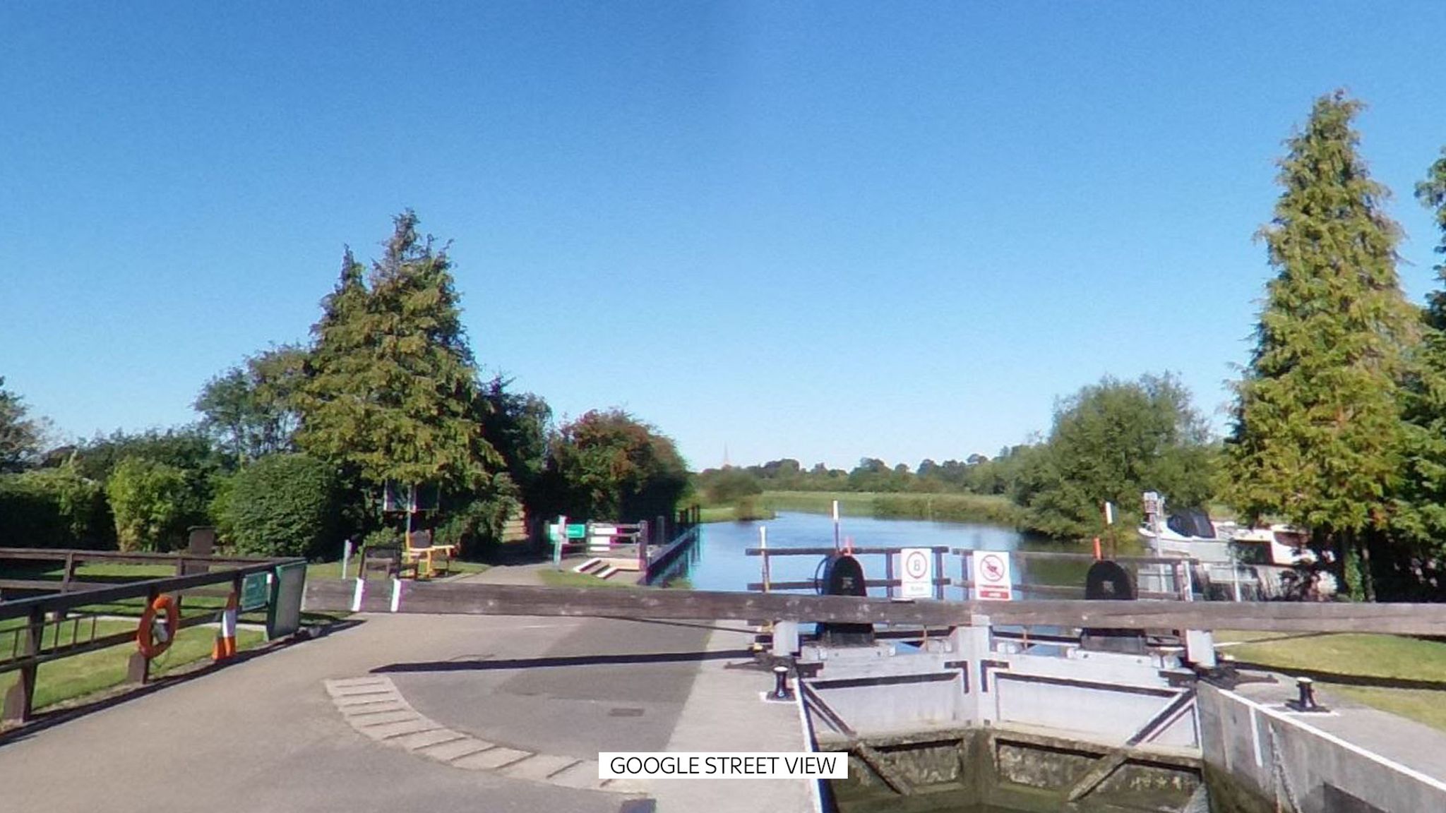 Nine people injured after boat fire on River Thames near Lechlade in ...