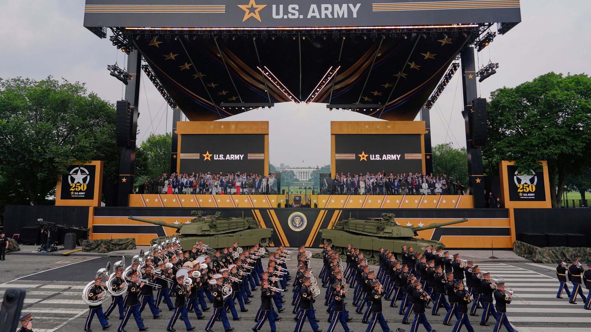Washington parade celebrates US Army's 250th anniversary on Donald ...