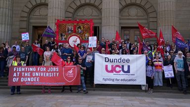 University of Dundee bosses quit after 'scathing' report into financial ...