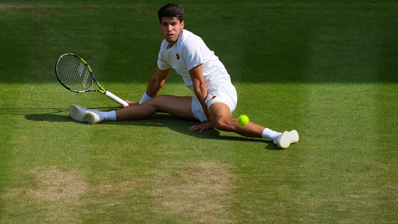 Jannik Sinner wins first Wimbledon title after beating defending champion Carlos Alcaraz | UK ...