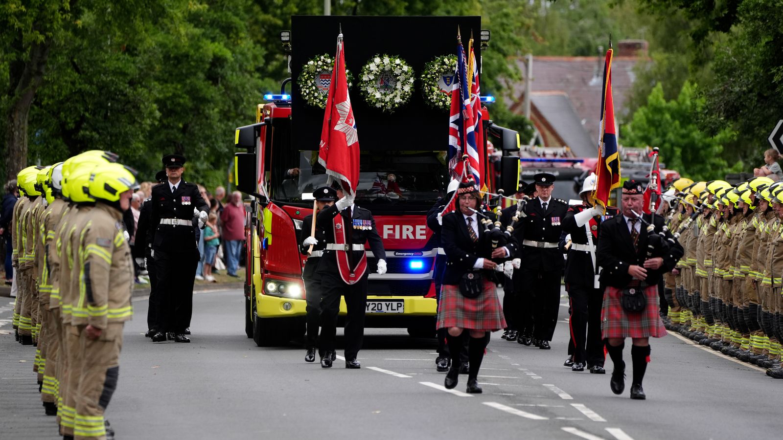 Mourners line streets of Bicester to honour firefighter killed in blaze ...