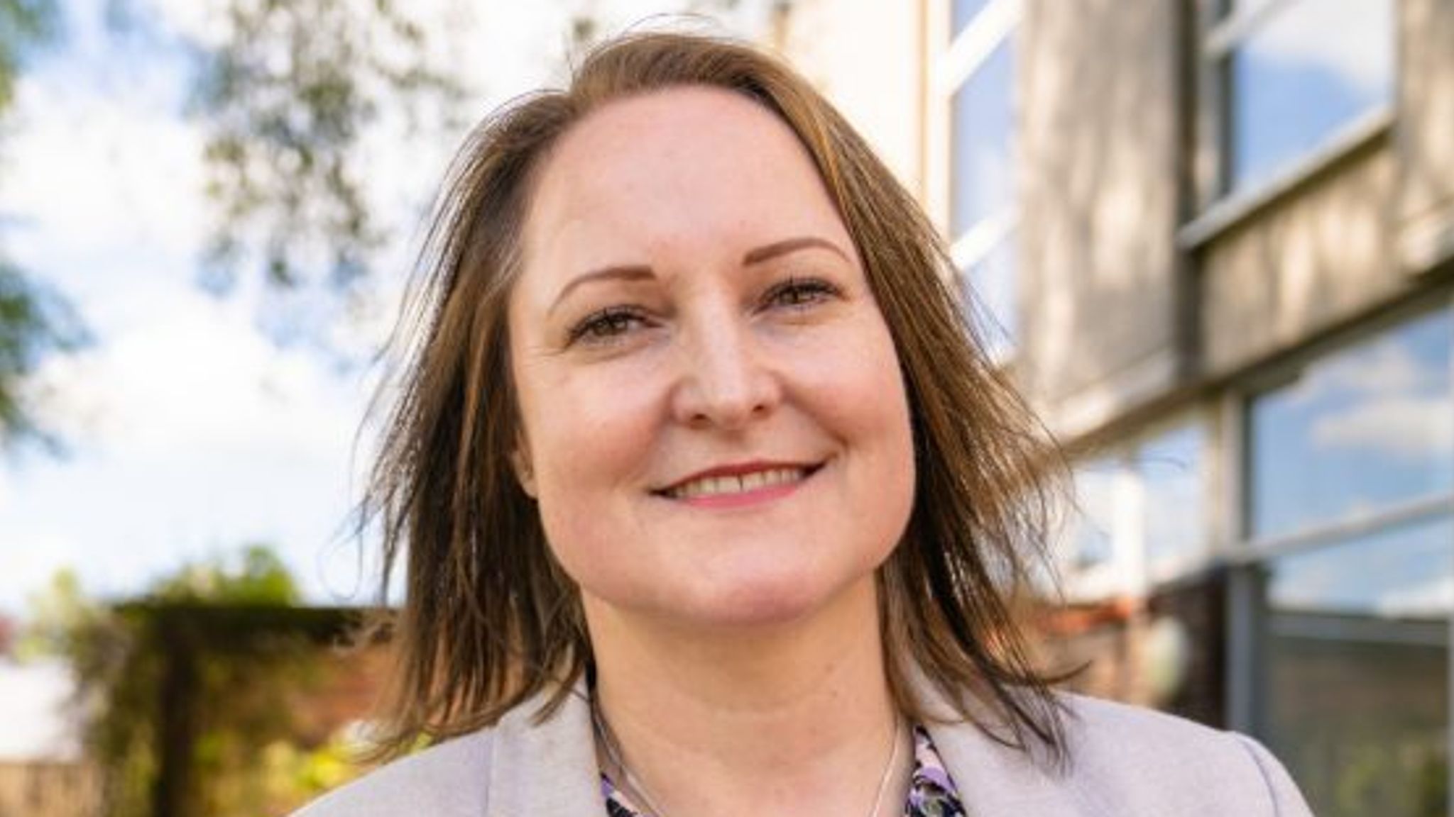 Crime commissioner apologises for claiming 'dead bodies' found in ...