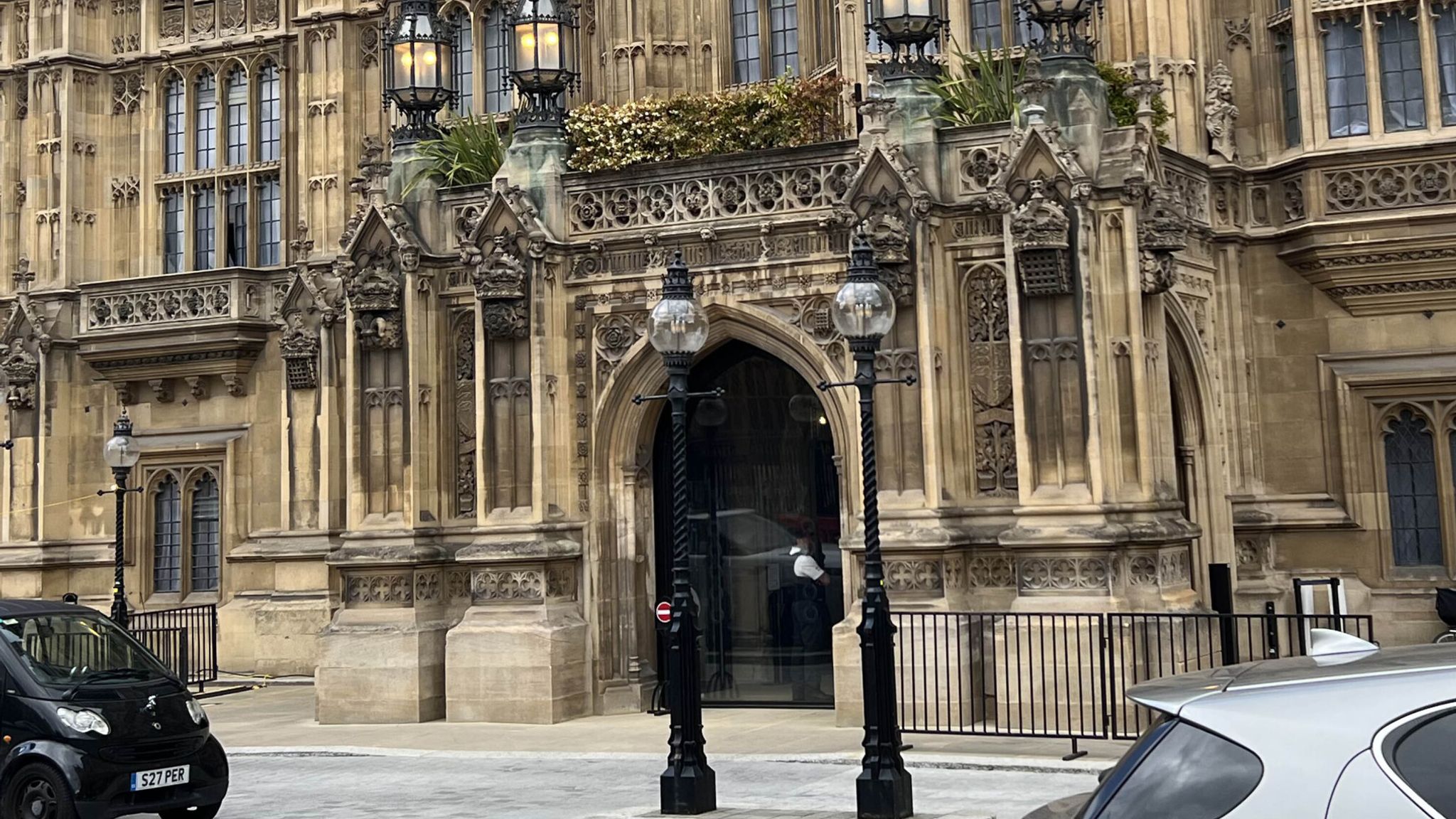 New front door to House of Lords cost £9.6m... but doesn't work ...