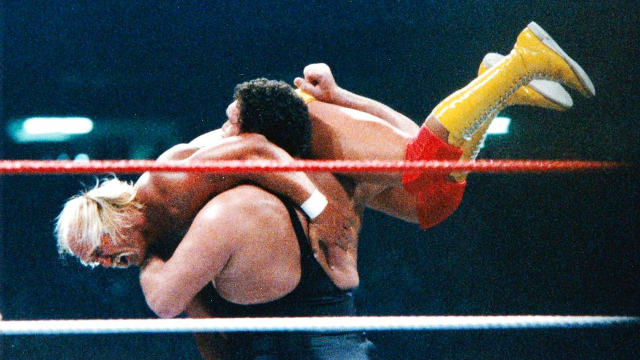 Hulk Hogan dies aged 71 | Ents & Arts News