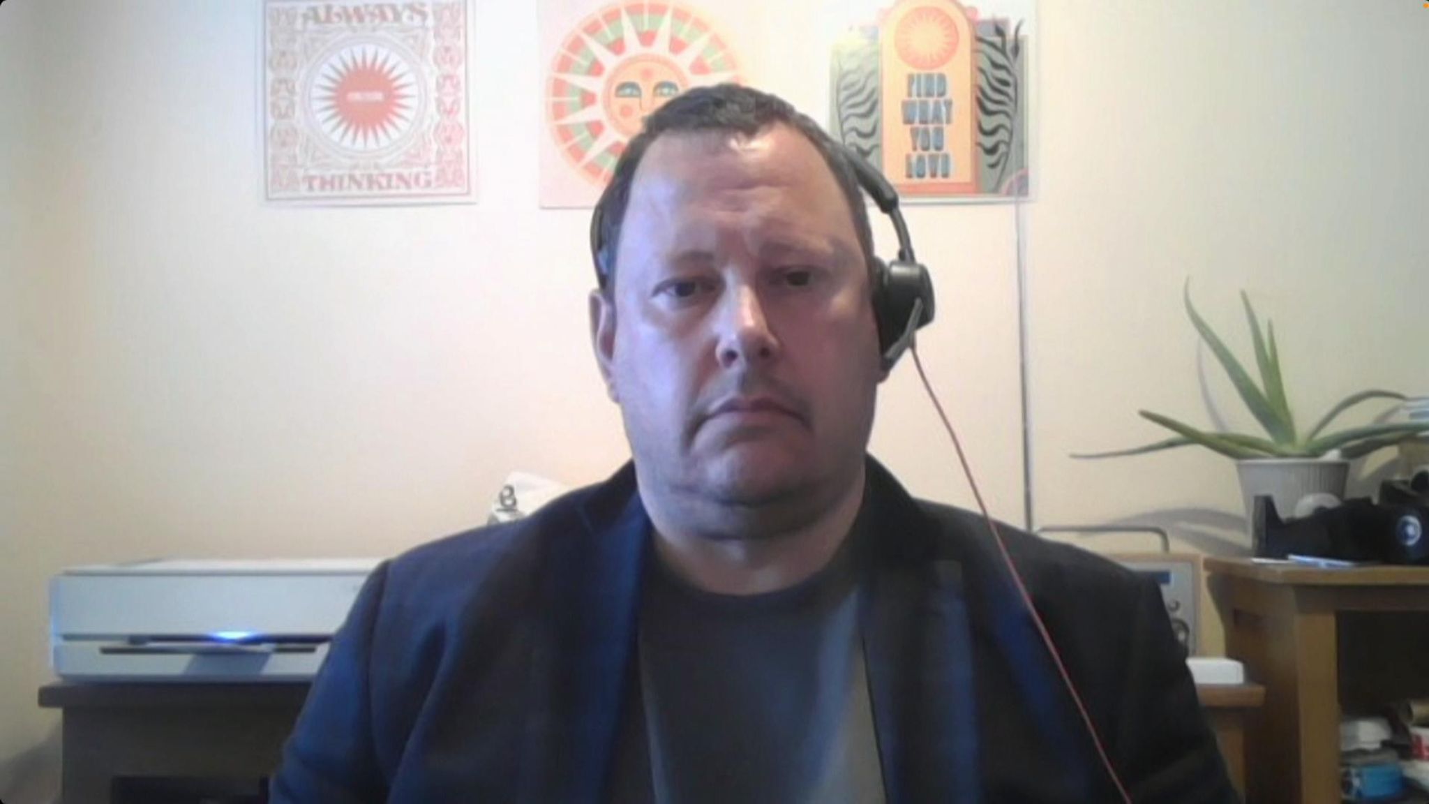 Measles 'circulating' in area where child died from disease, expert ...