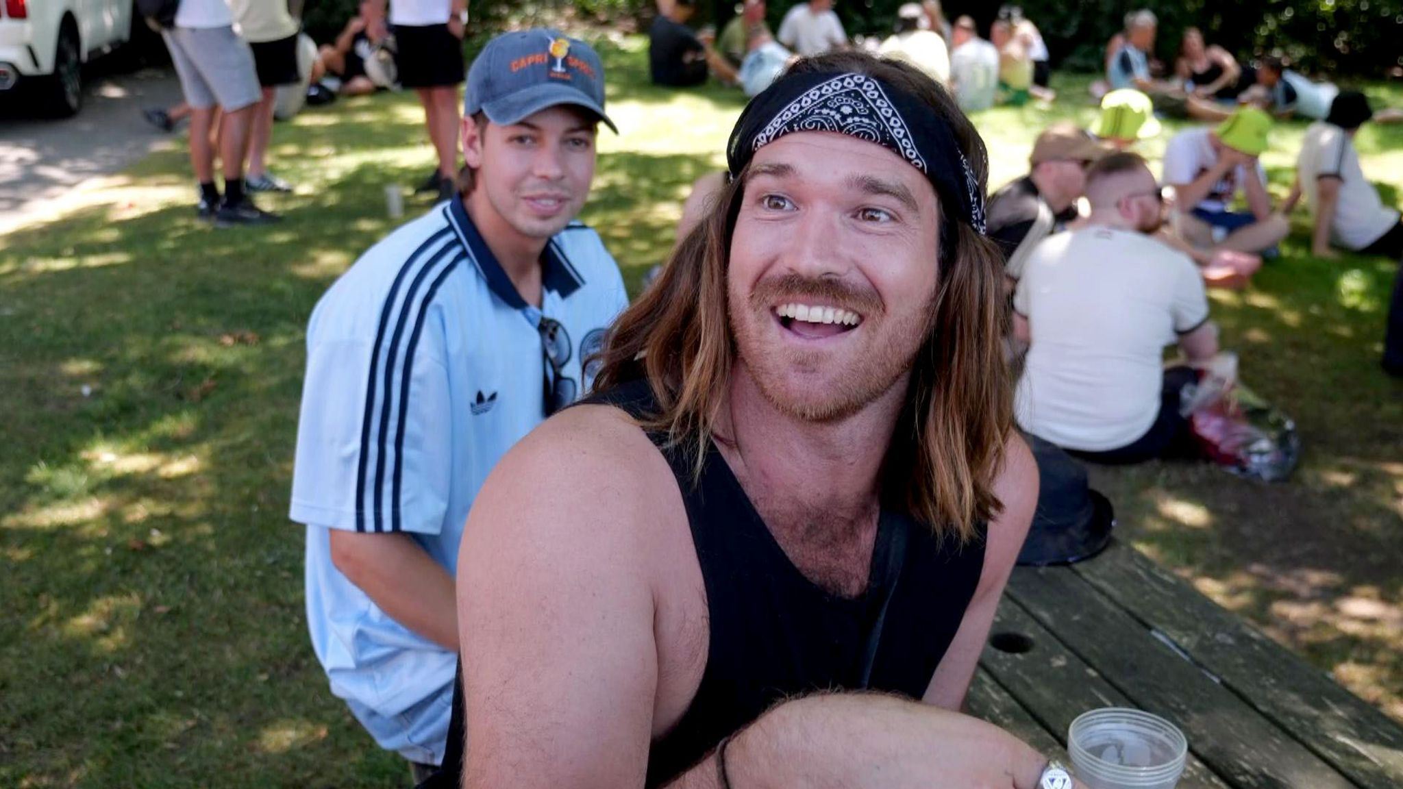 Oasis fans queue from 8am for the Gallaghers' homecoming gig in ...