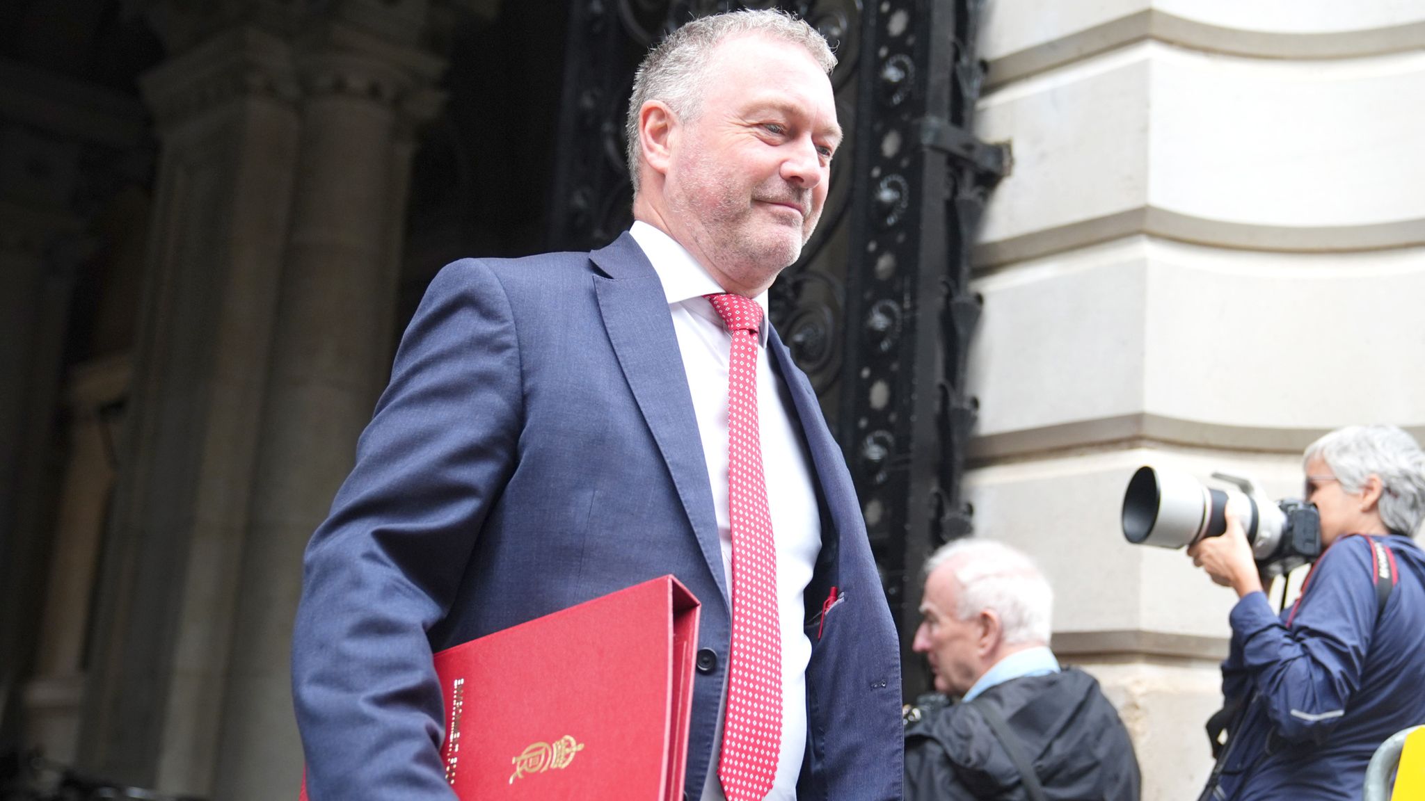 Cabinet reshuffle: Who's on Keir Starmer's new team and who's out ...